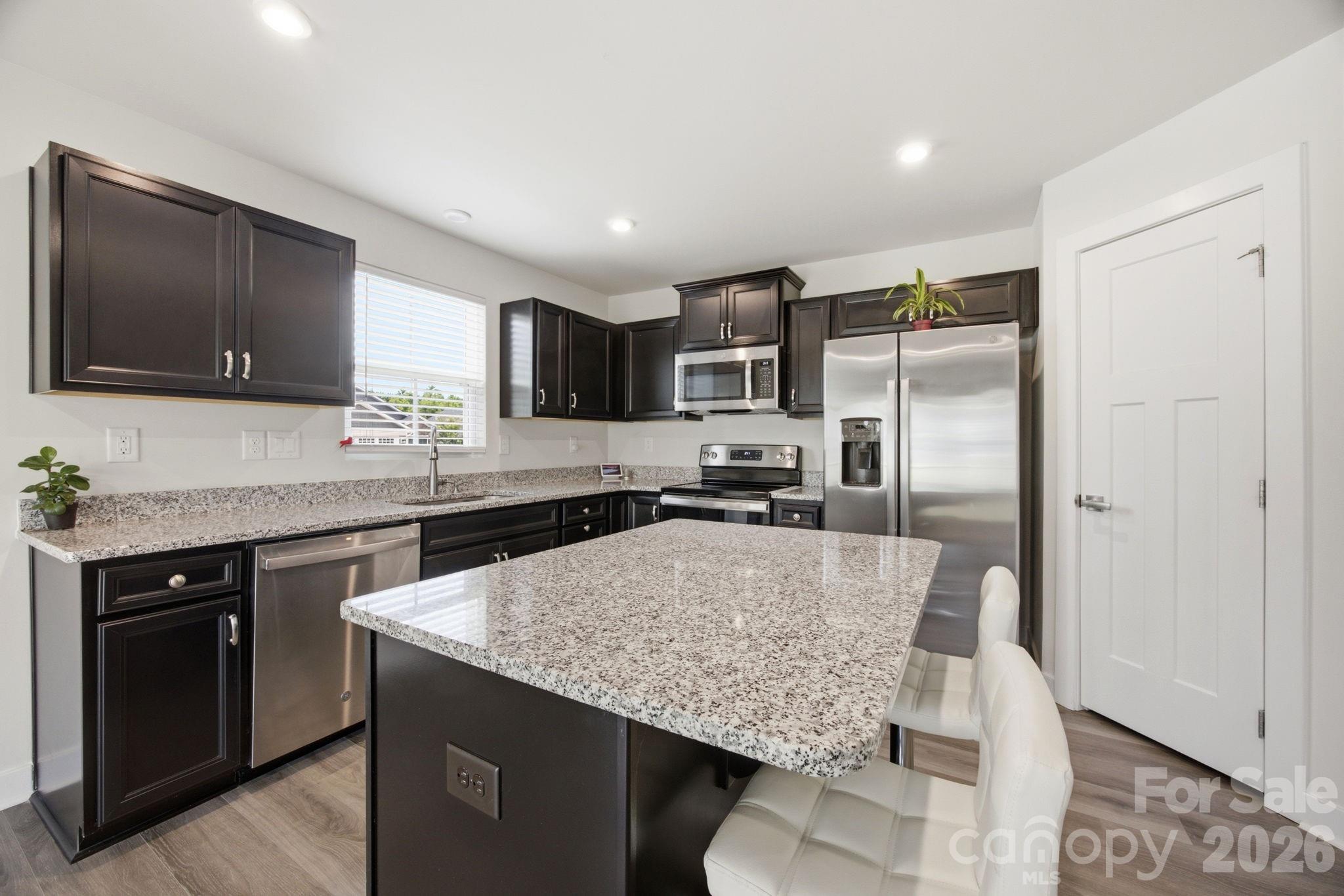 Photo 4 of 621 Grandiflora Avenue, Lancaster, SC