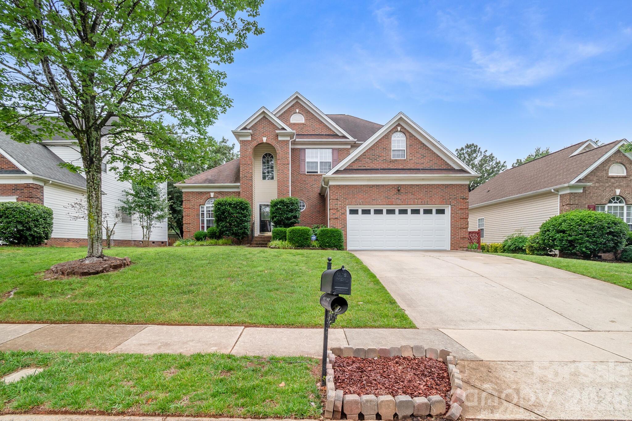 11537 Mcginns Trace Court, Charlotte, NC - photo 3 of 35
