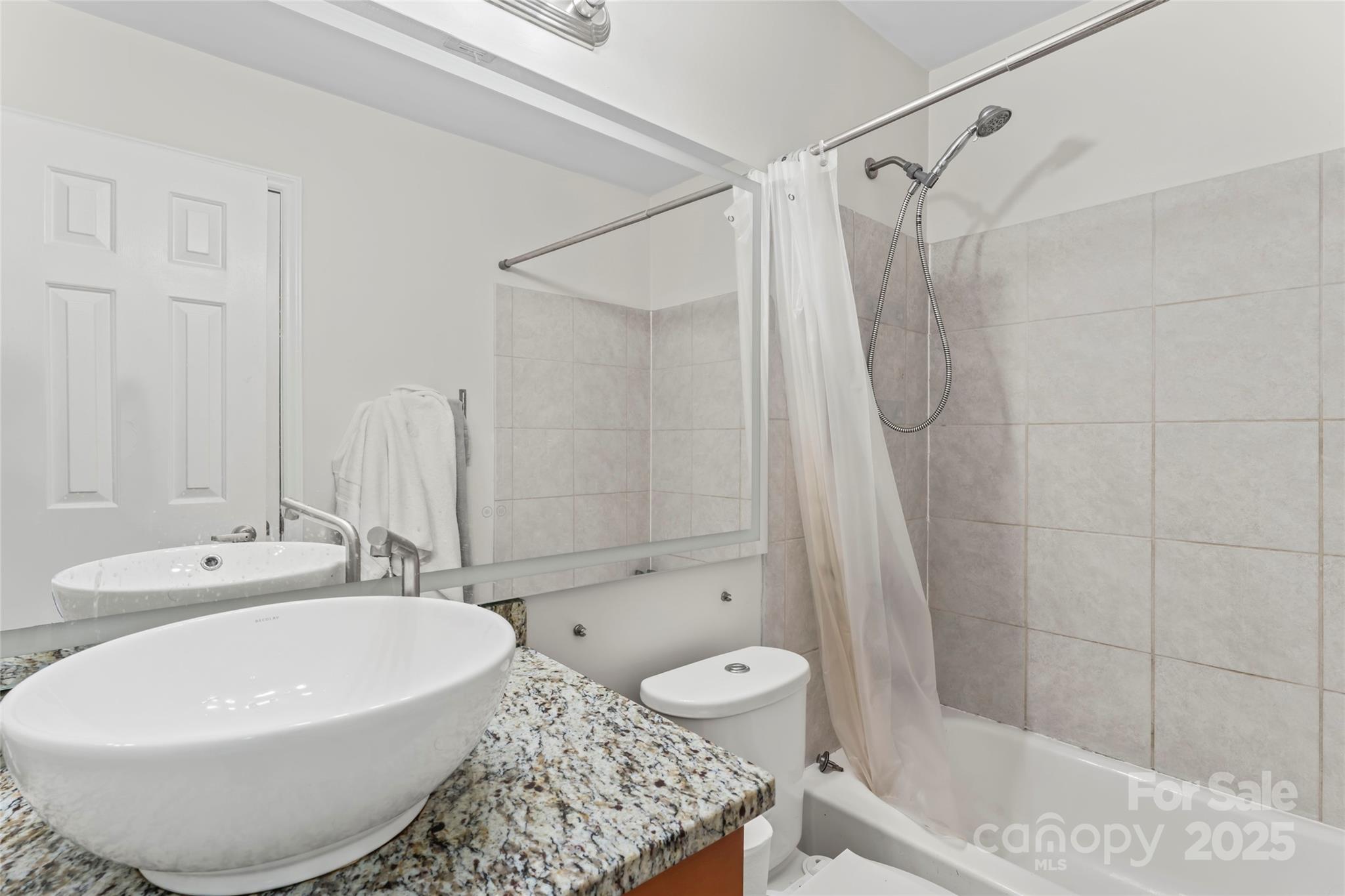 Photo 12 of 529 N Graham Street3G, Charlotte, NC