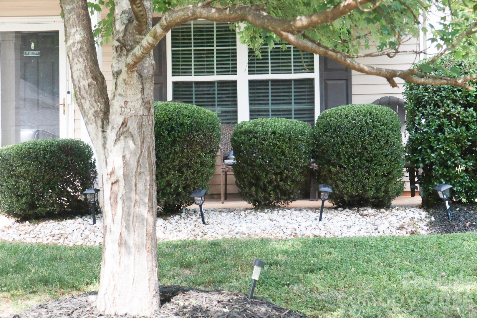 4410 Austin Dekota Drive, Charlotte, NC - photo 2 of 31
