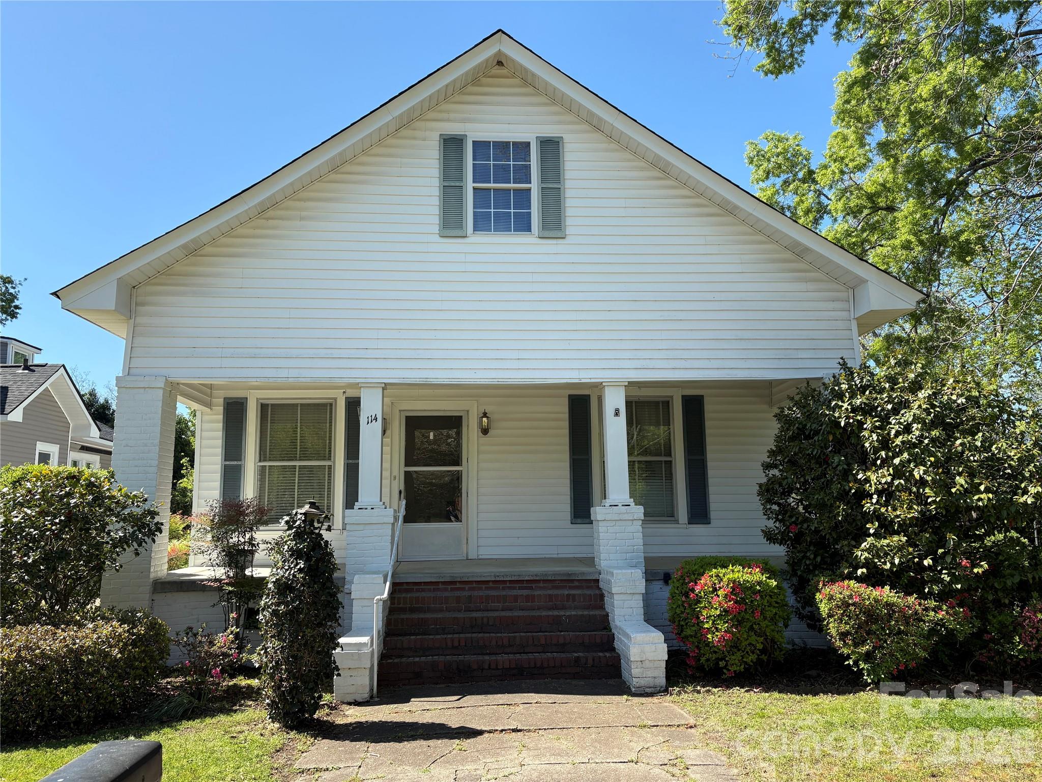 Photo 2 of 114 Hampton Street, Chester, SC