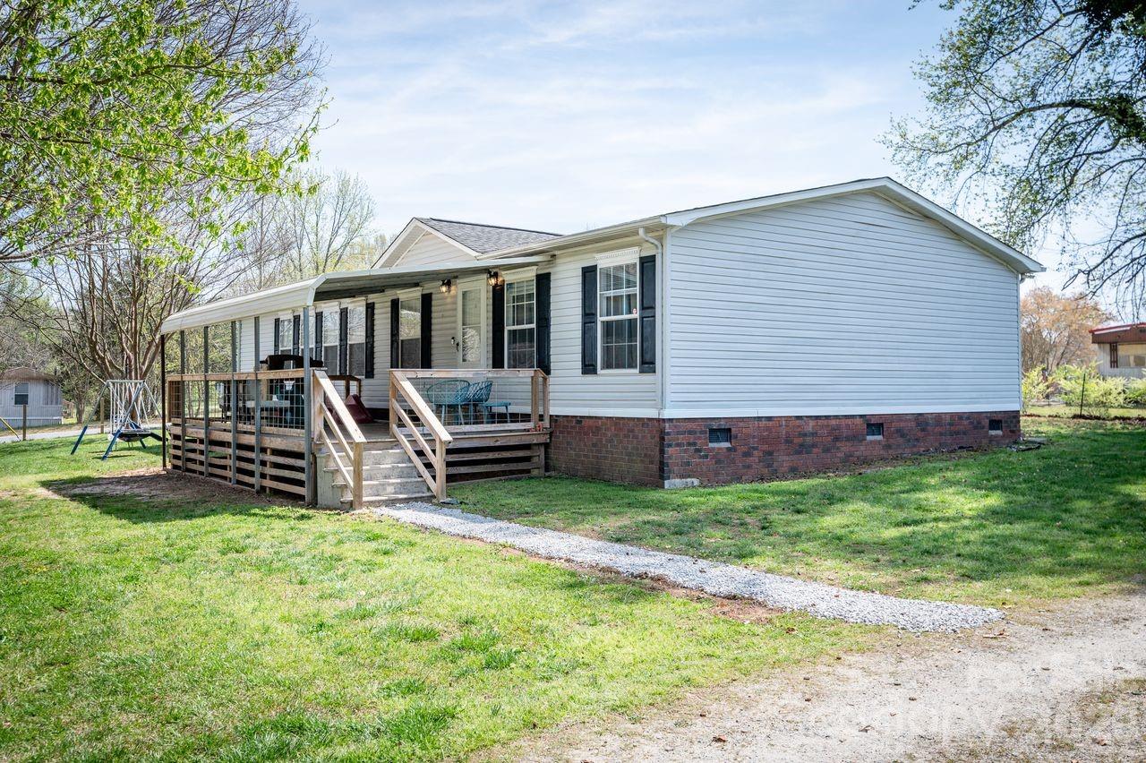 6532 Kidville Road, Denver, NC - photo 4 of 35