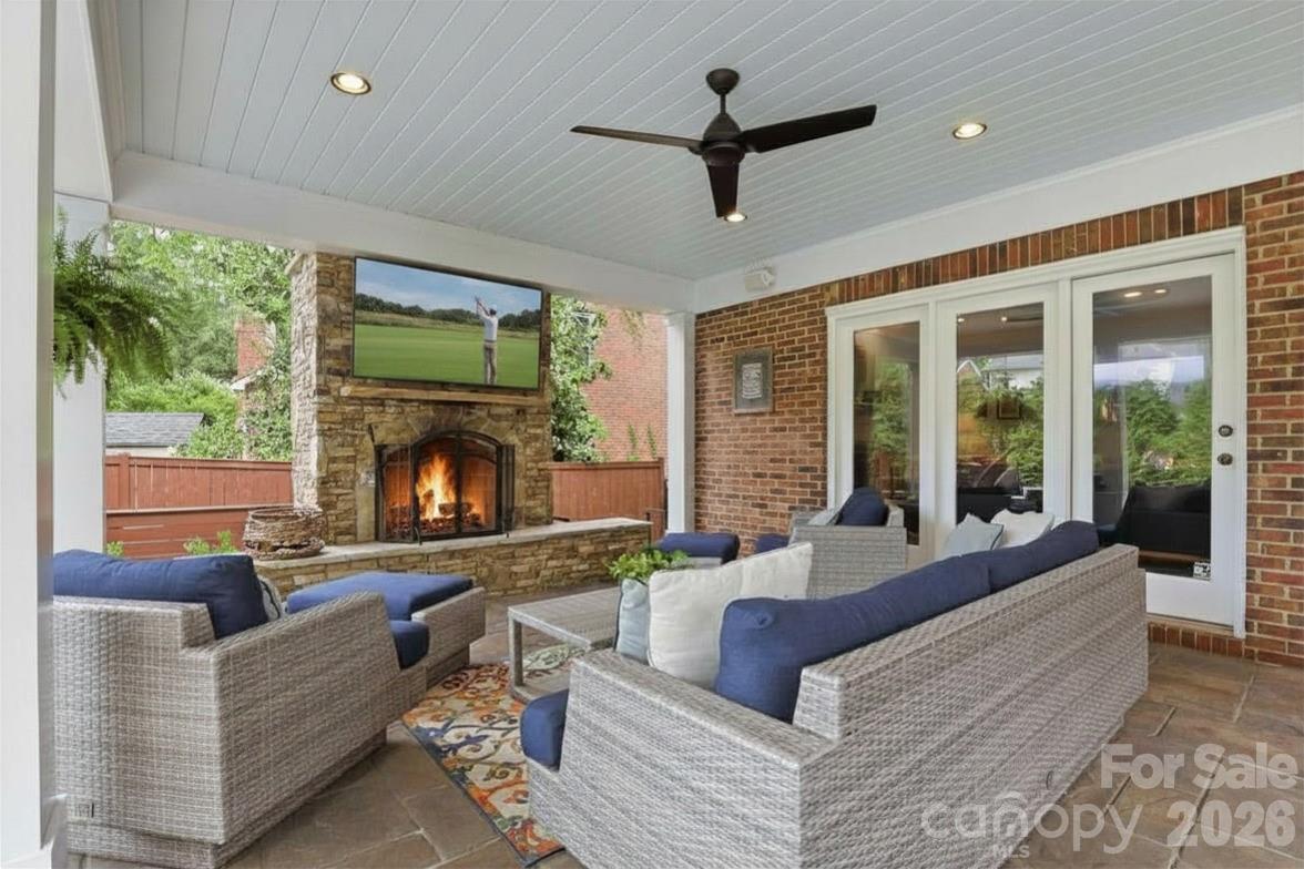 Photo 46 of 10040 Berkeley Forest Lane, Charlotte, NC