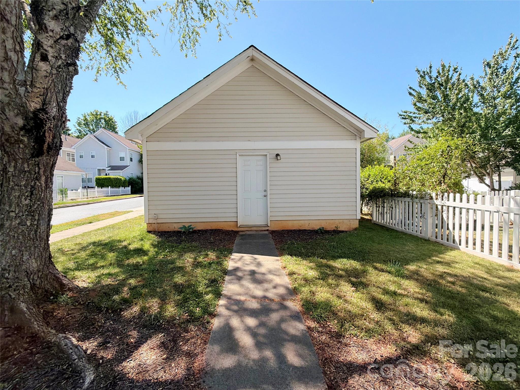 Photo 25 of 11223 Blue Cedar Lane, Charlotte, NC