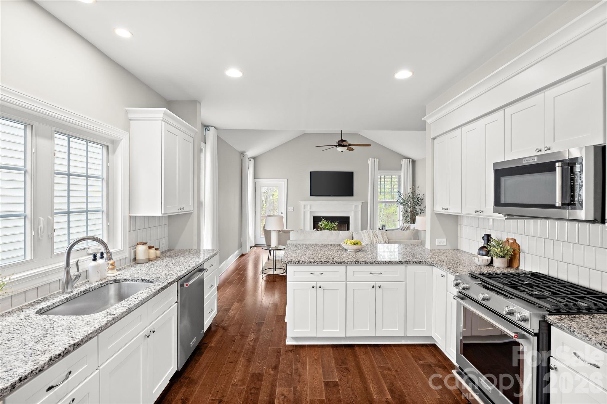 Photo 12 of 5904 Chalyce Lane, Charlotte, NC