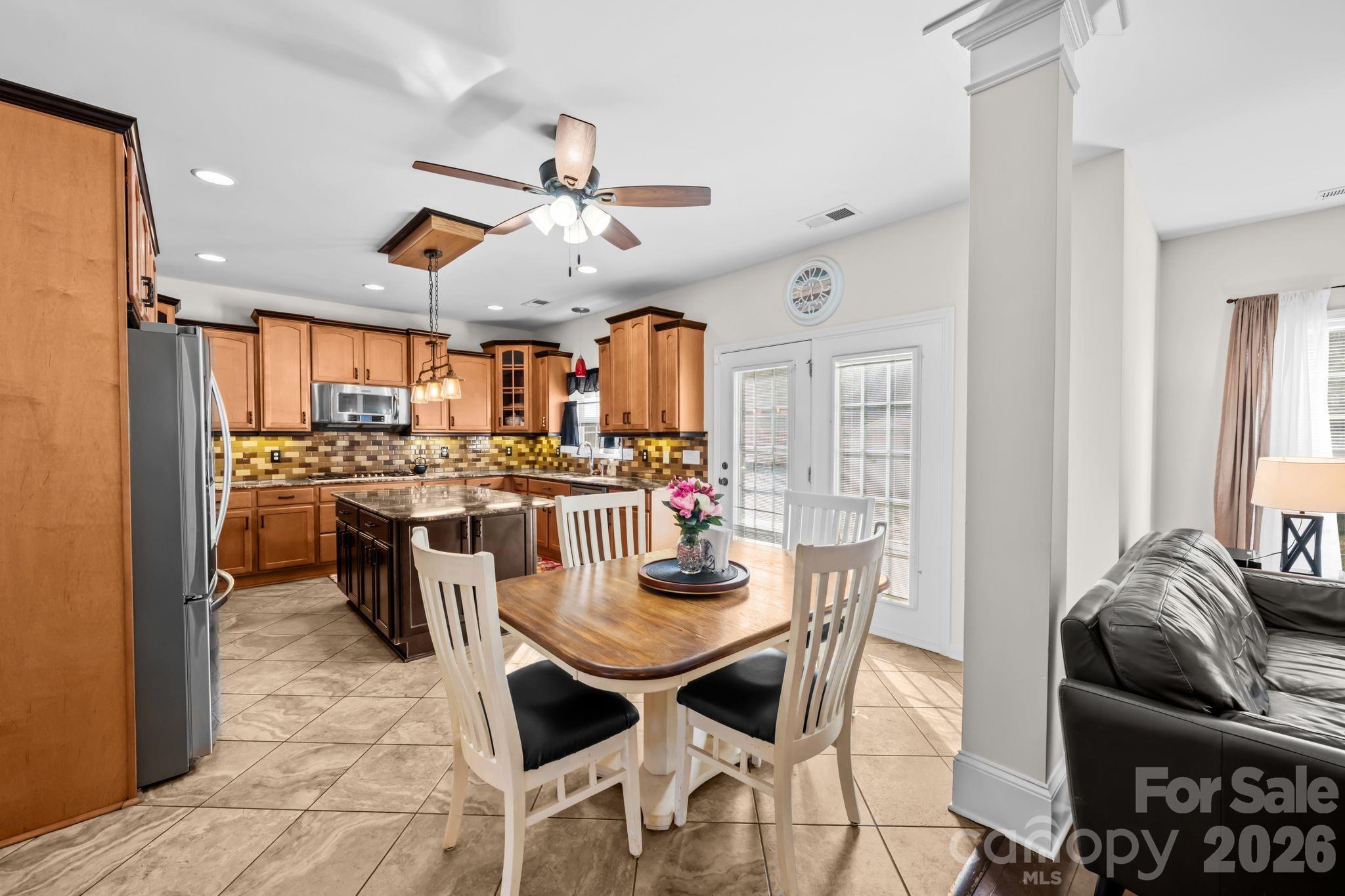 8423 Mossy Cup Trail, Harrisburg, NC - photo 10 of 35
