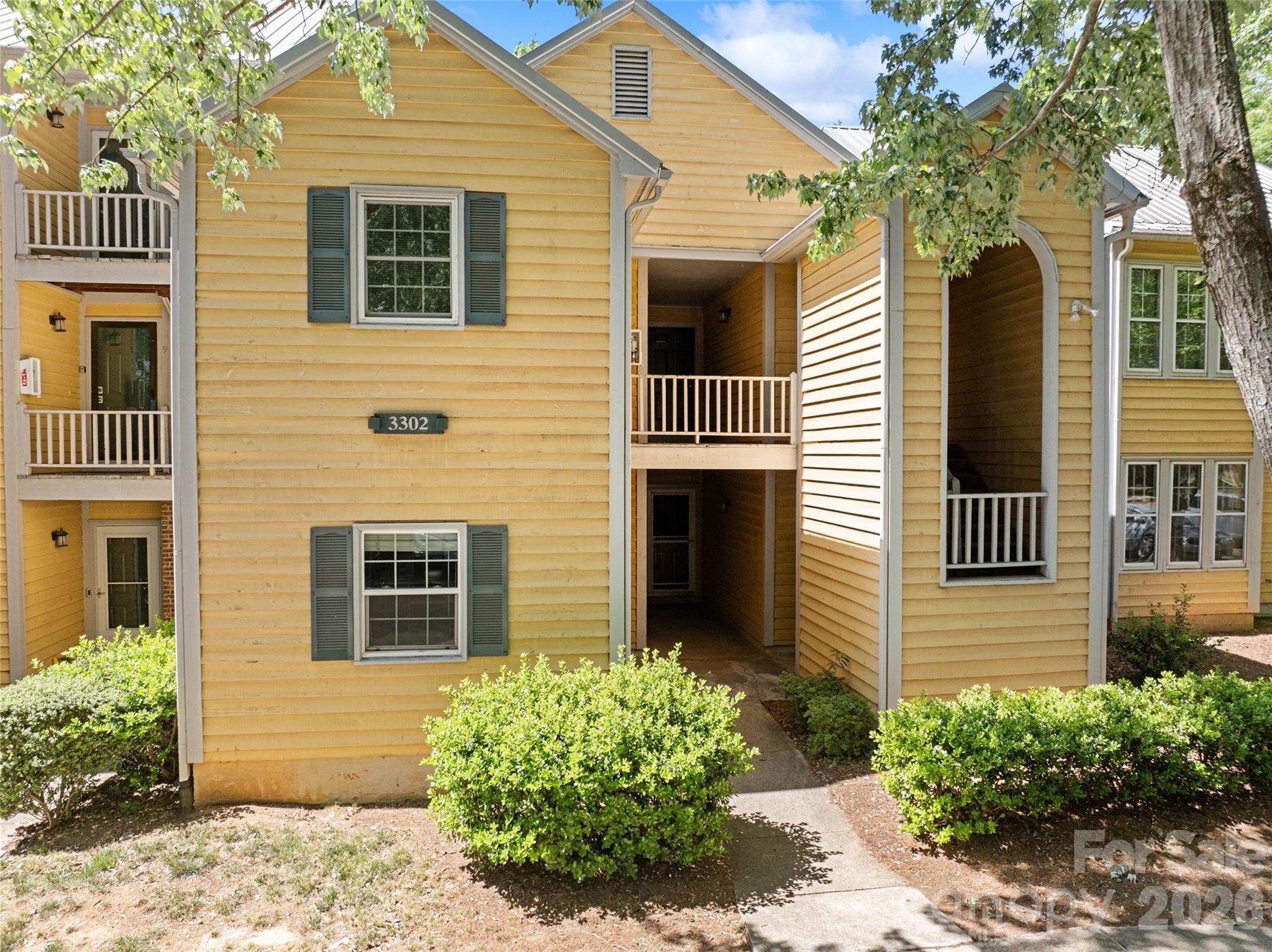 Home for sale at 3302 Selwyn Farms Lane7, Charlotte, NC — photo 1 of 23