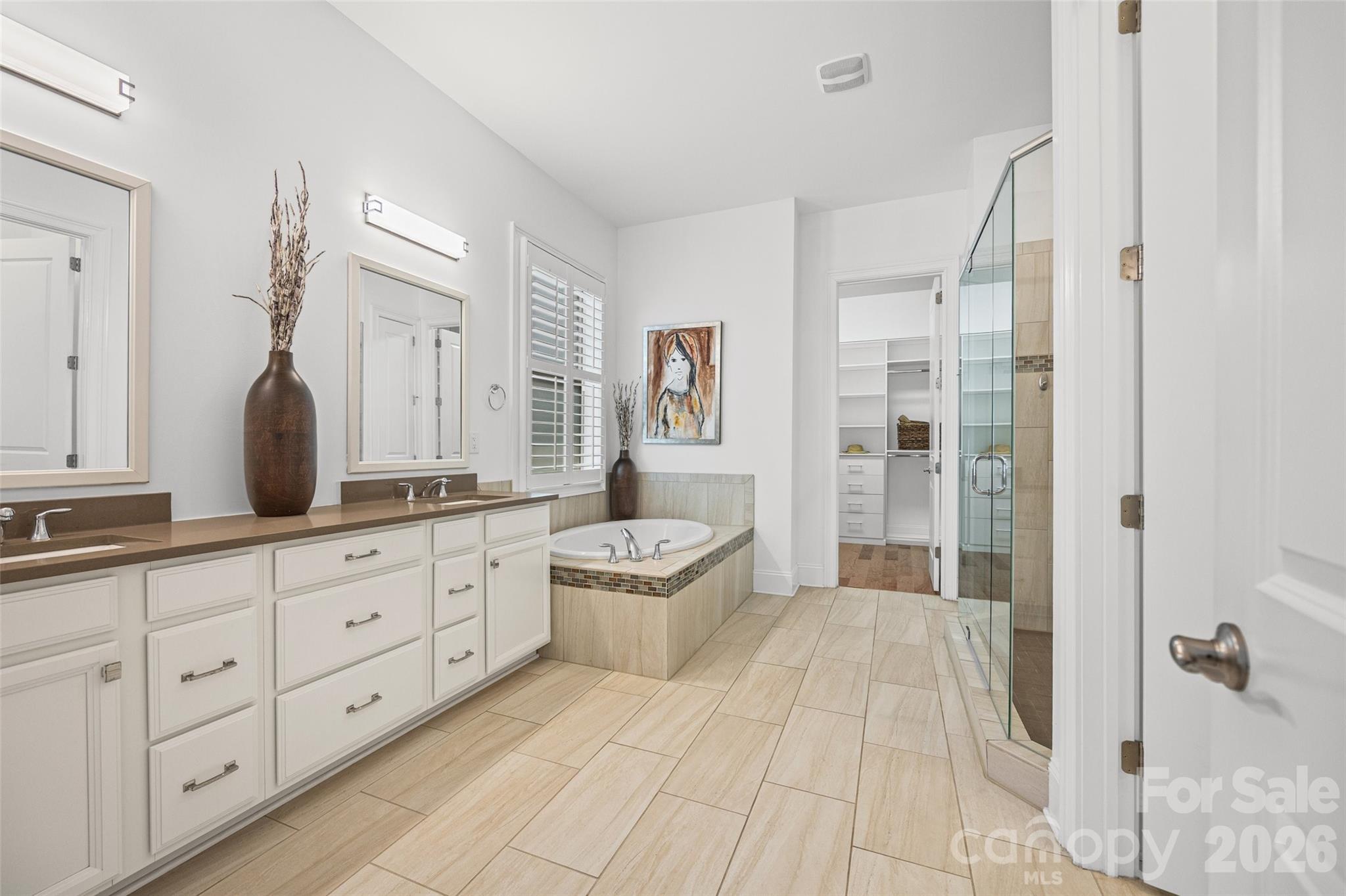 Photo 33 of 15927 Vale Ridge Drive, Charlotte, NC