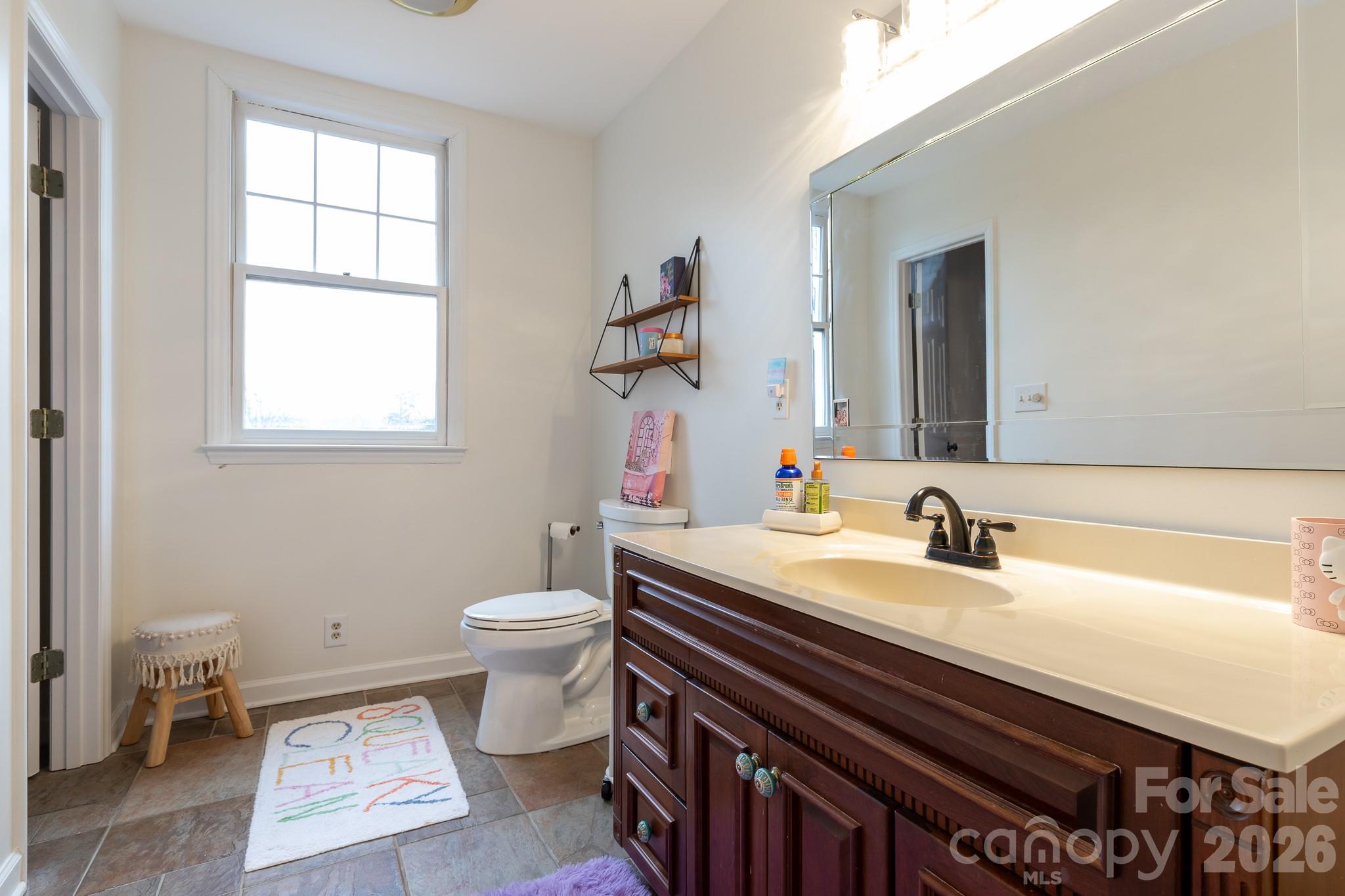 Home for sale at 813 W Mountain Street, Kings Mountain, NC — photo 36 of 38
