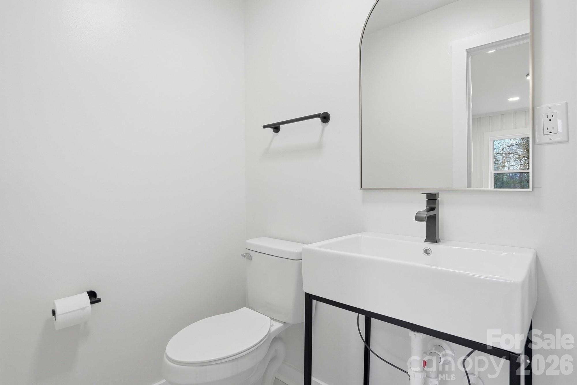 308 Rankin Avenue, Lowell, NC - photo 13 of 48