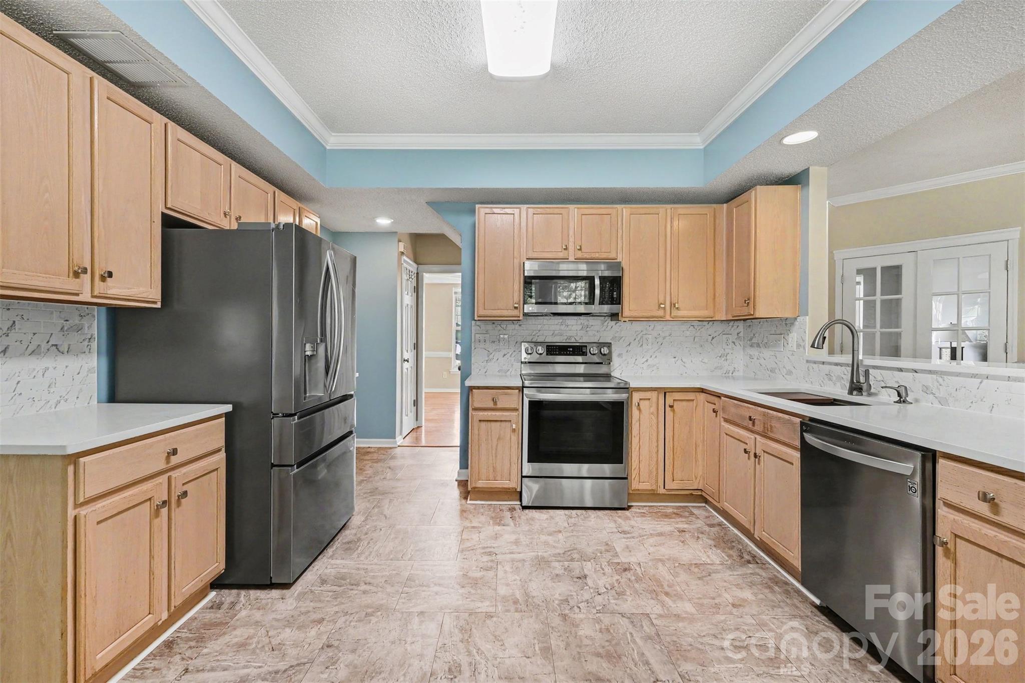 Photo 15 of 10422 Baskerville Avenue, Charlotte, NC