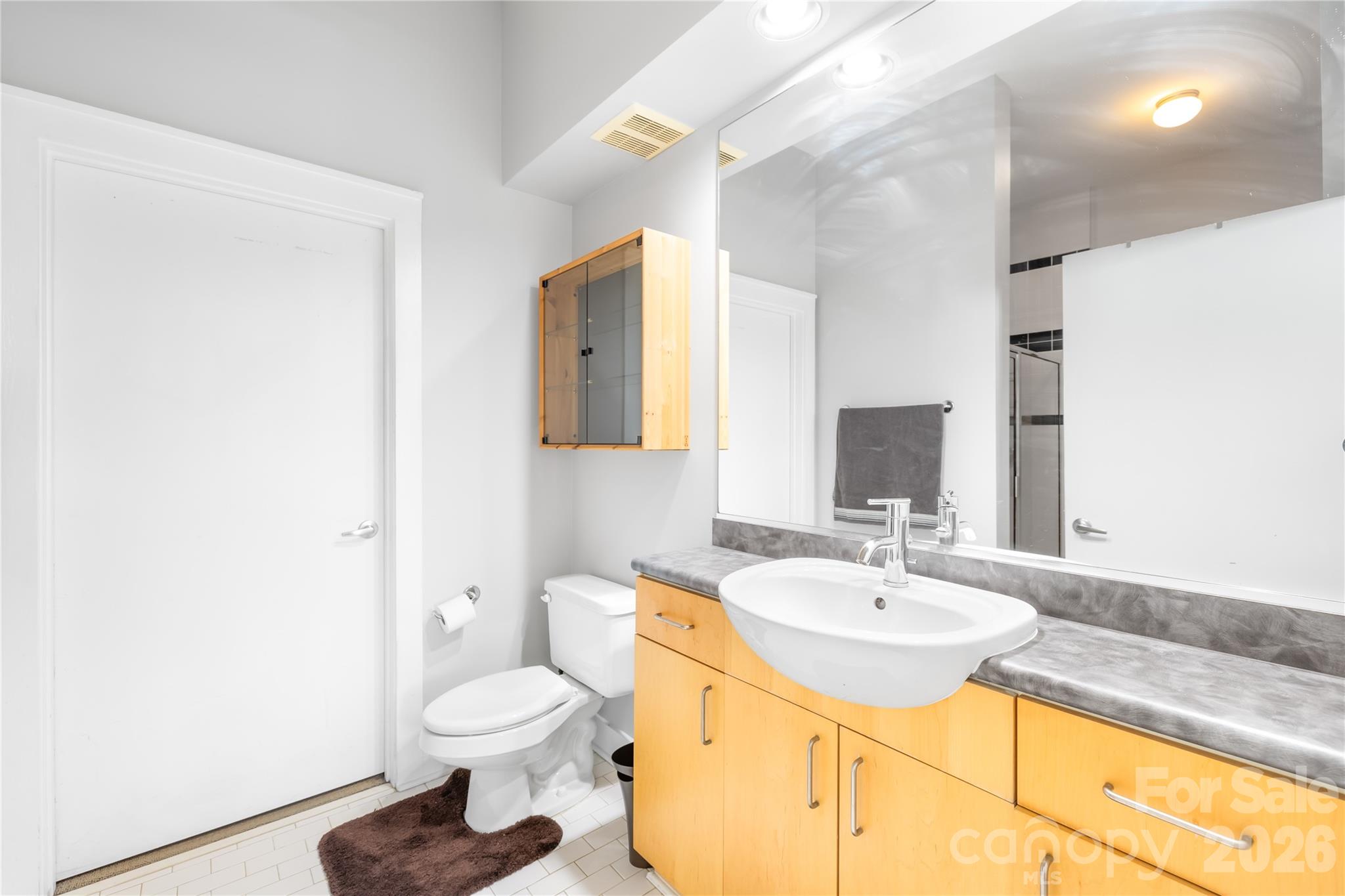 Photo 17 of 706 N Davidson Street, Charlotte, NC