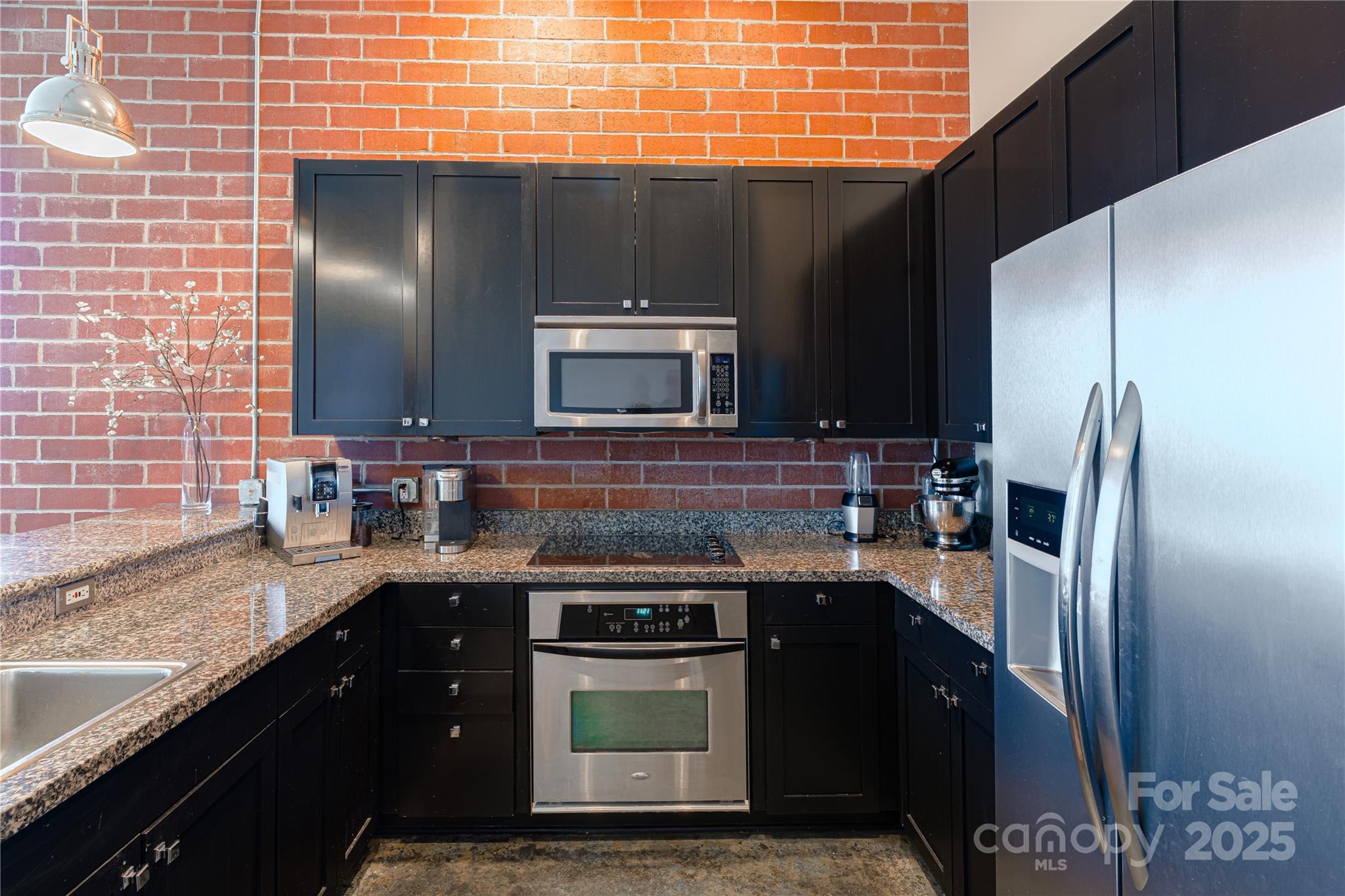 Photo 8 of 710 W Trade Street701, Charlotte, NC