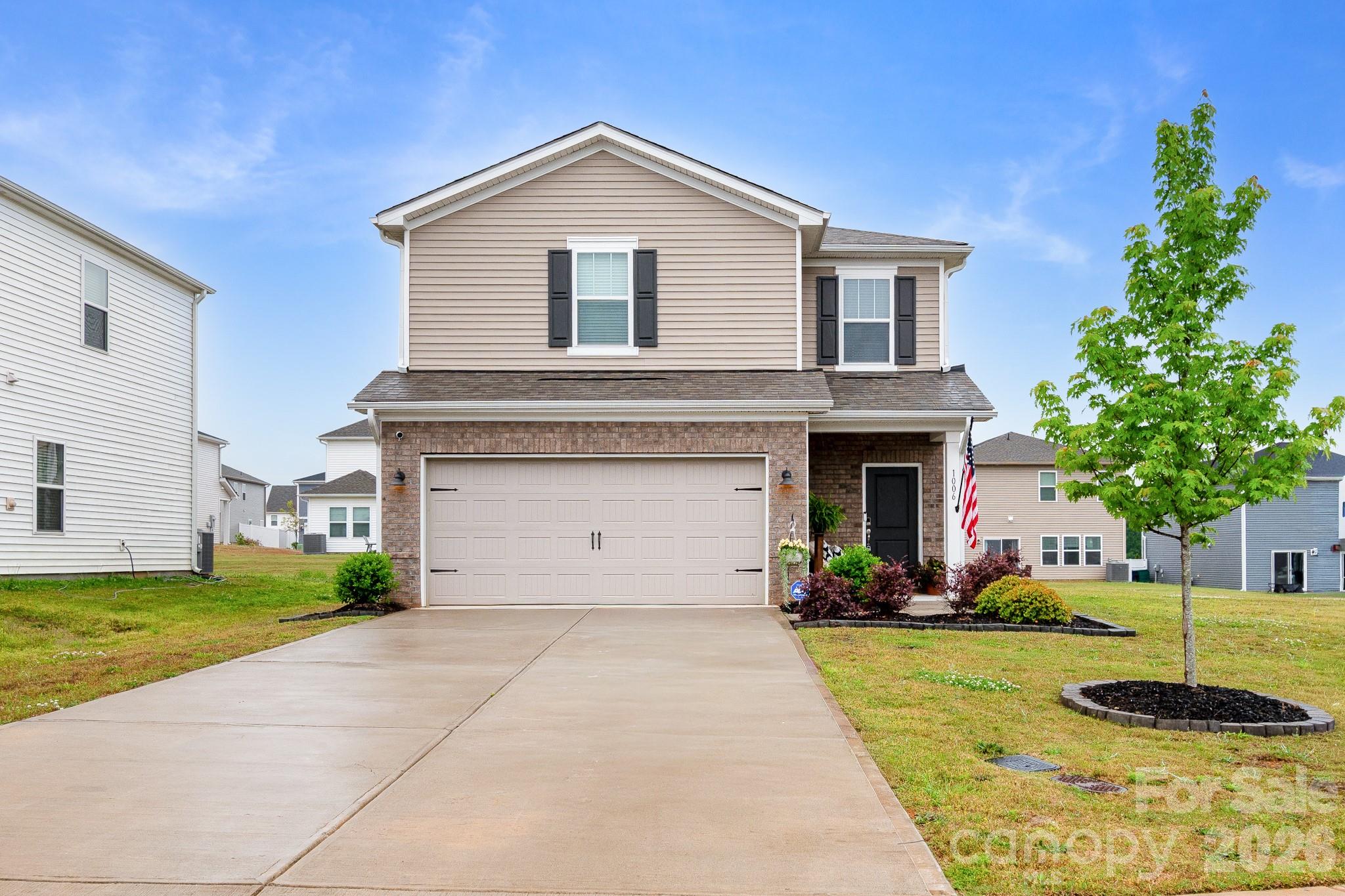 Photo 2 of 1006 Jeffery Dean Court, Albemarle, NC