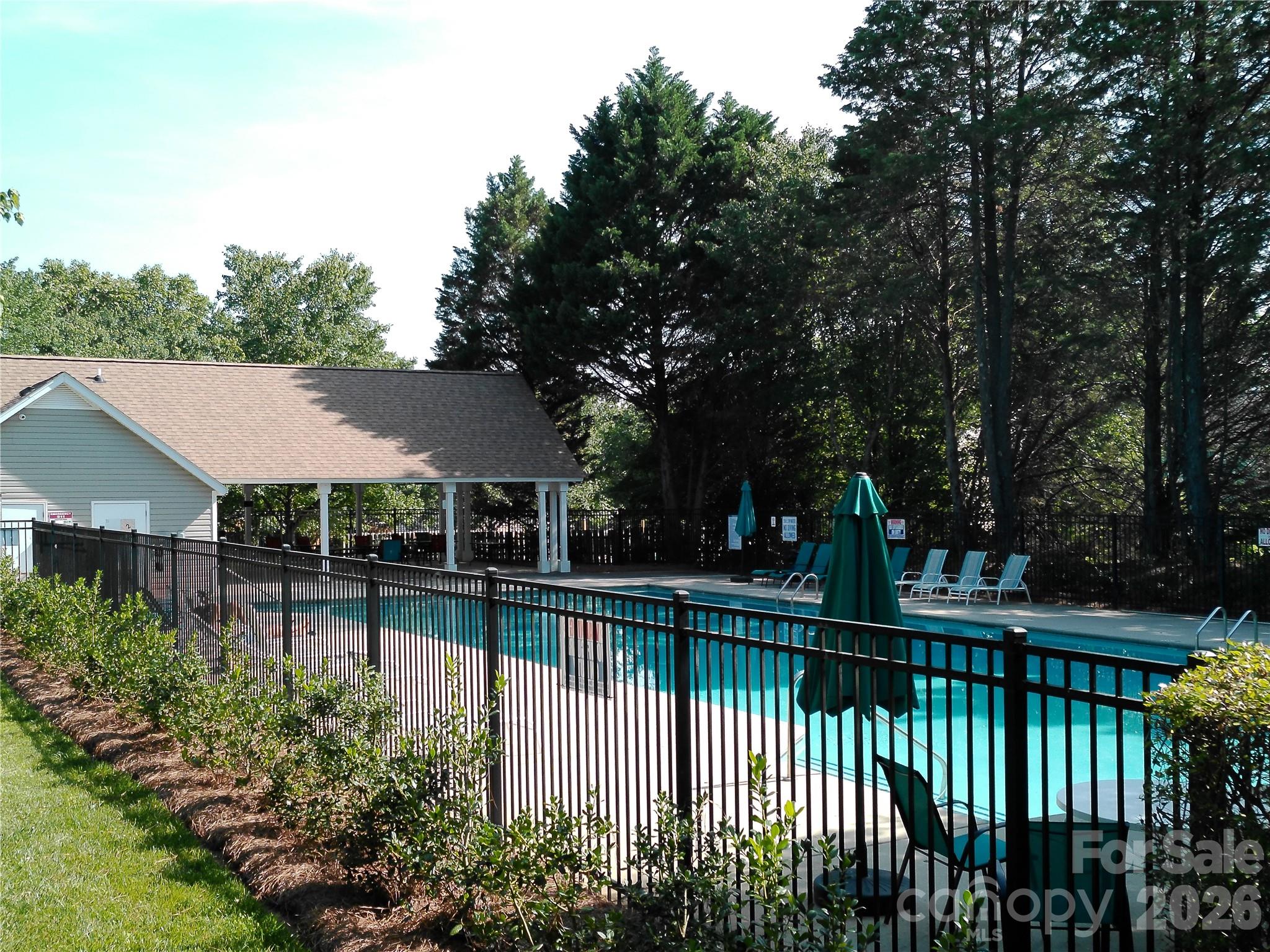 Photo 39 of 9942 Gray Dove Court, Charlotte, NC