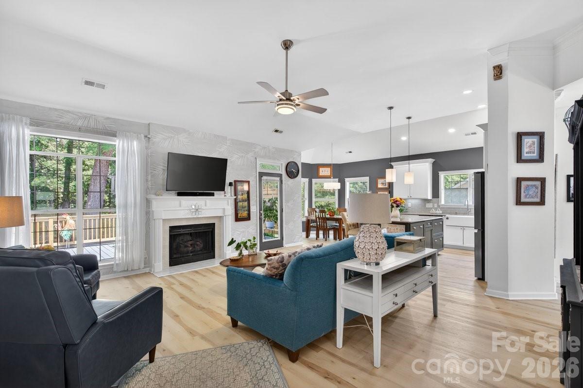 Photo 11 of 11219 Isthmus Court, Charlotte, NC