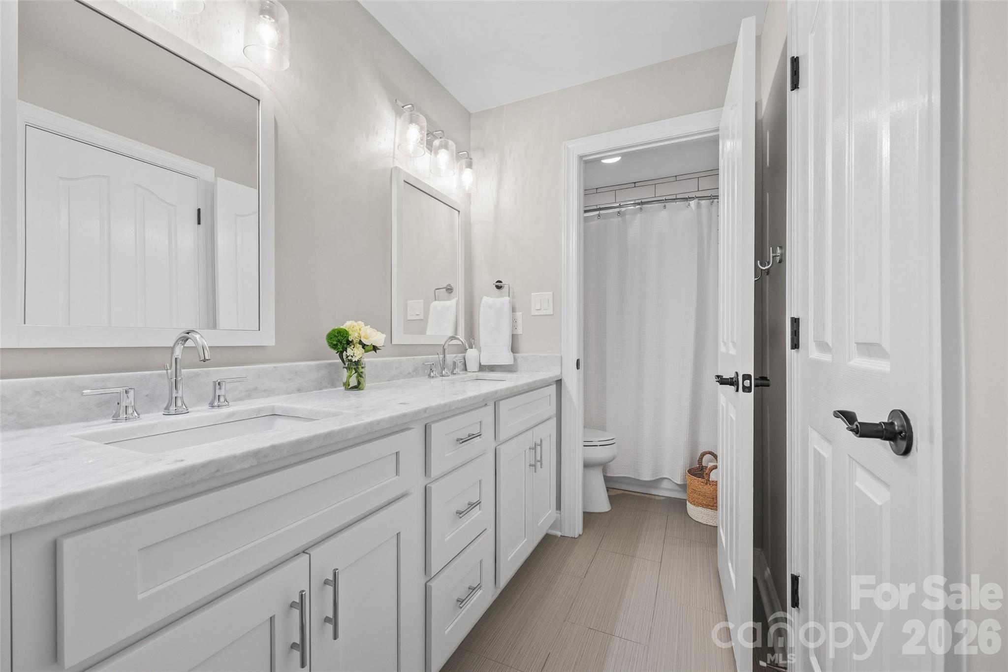 Photo 32 of 2539 Grimmersborough Lane, Charlotte, NC