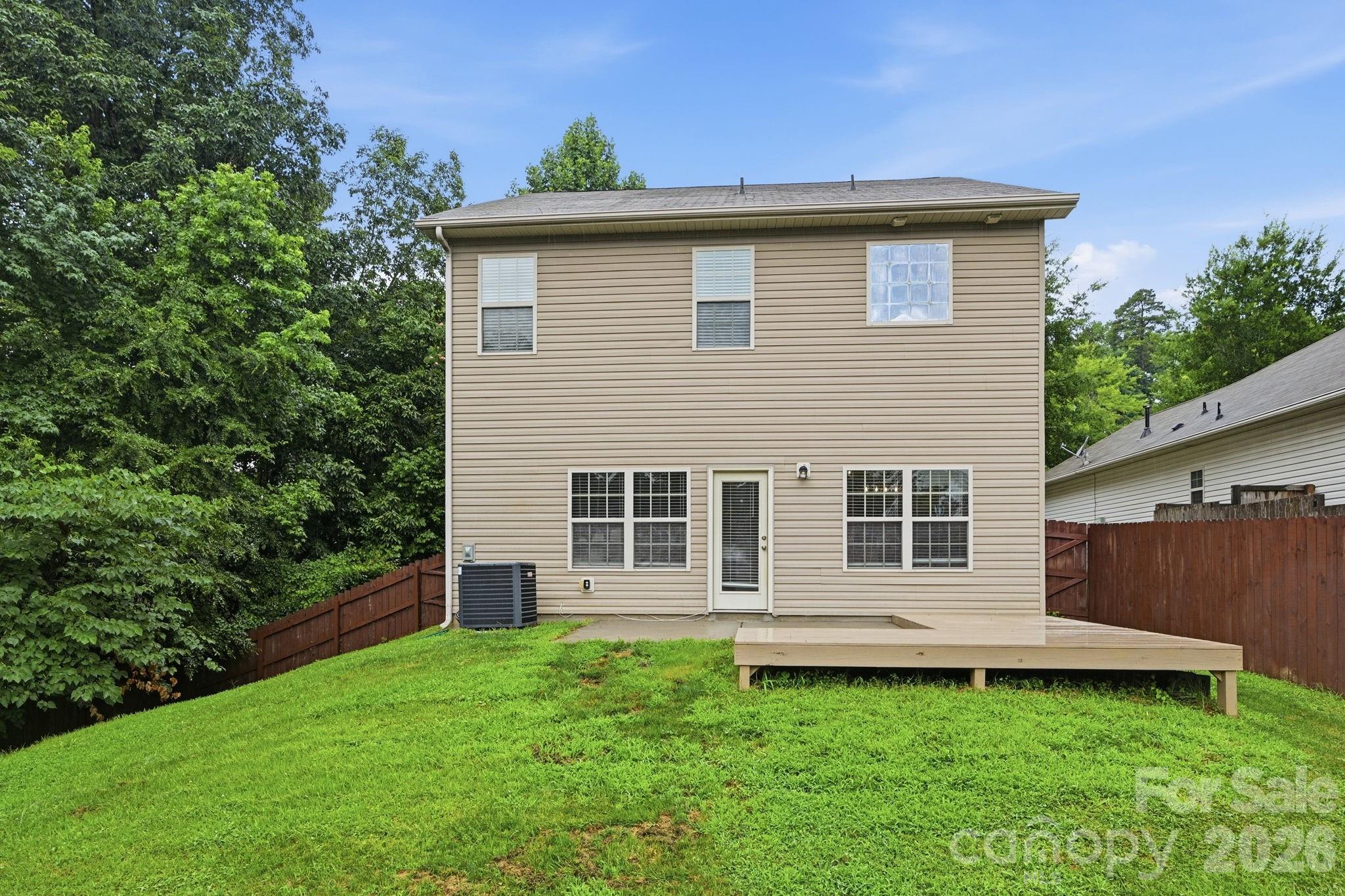 Home for sale at 7820 Rockland Drive, Charlotte, NC — photo 36 of 40