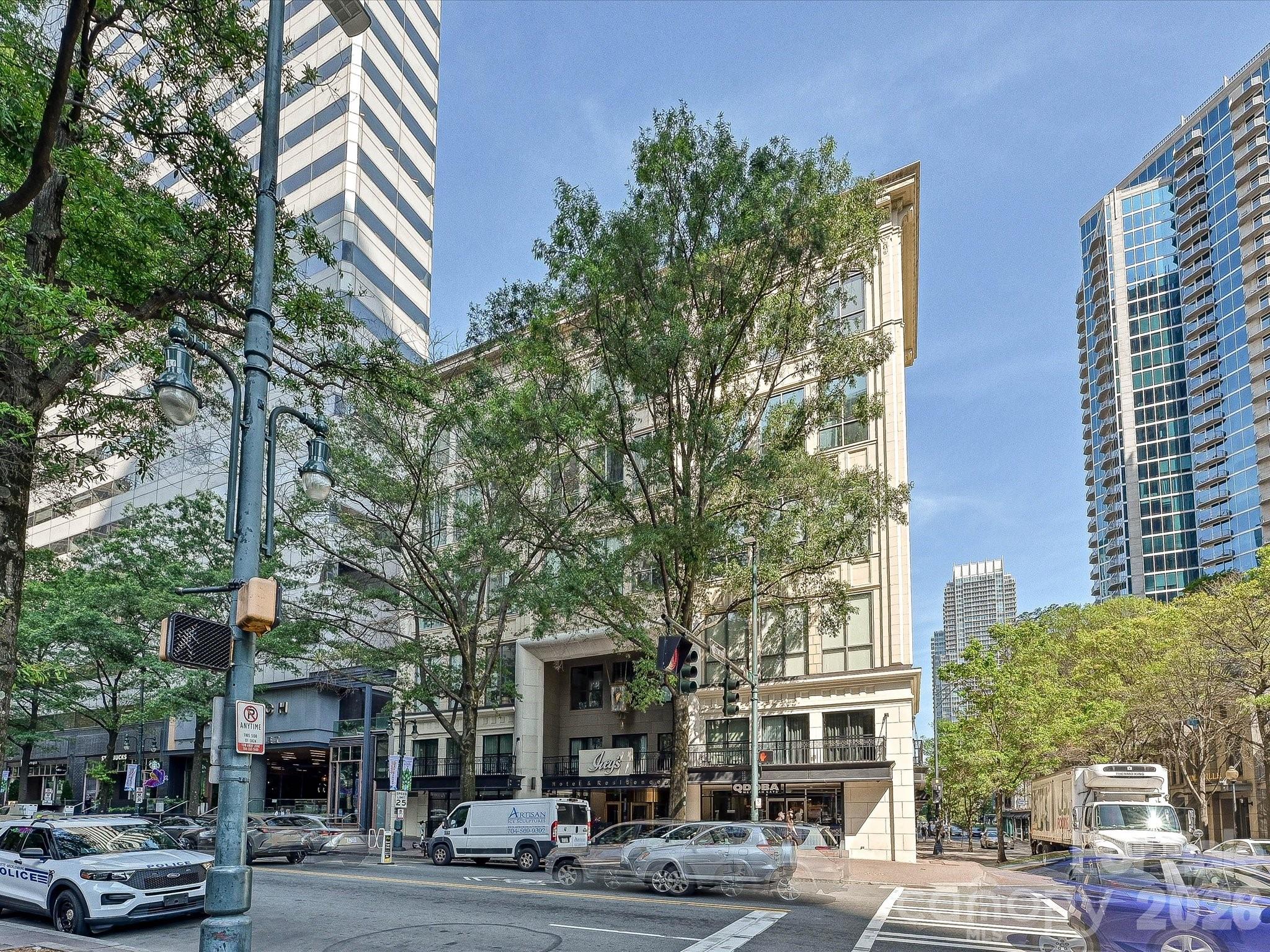 Photo 2 of 127 N Tryon Street509, Charlotte, NC