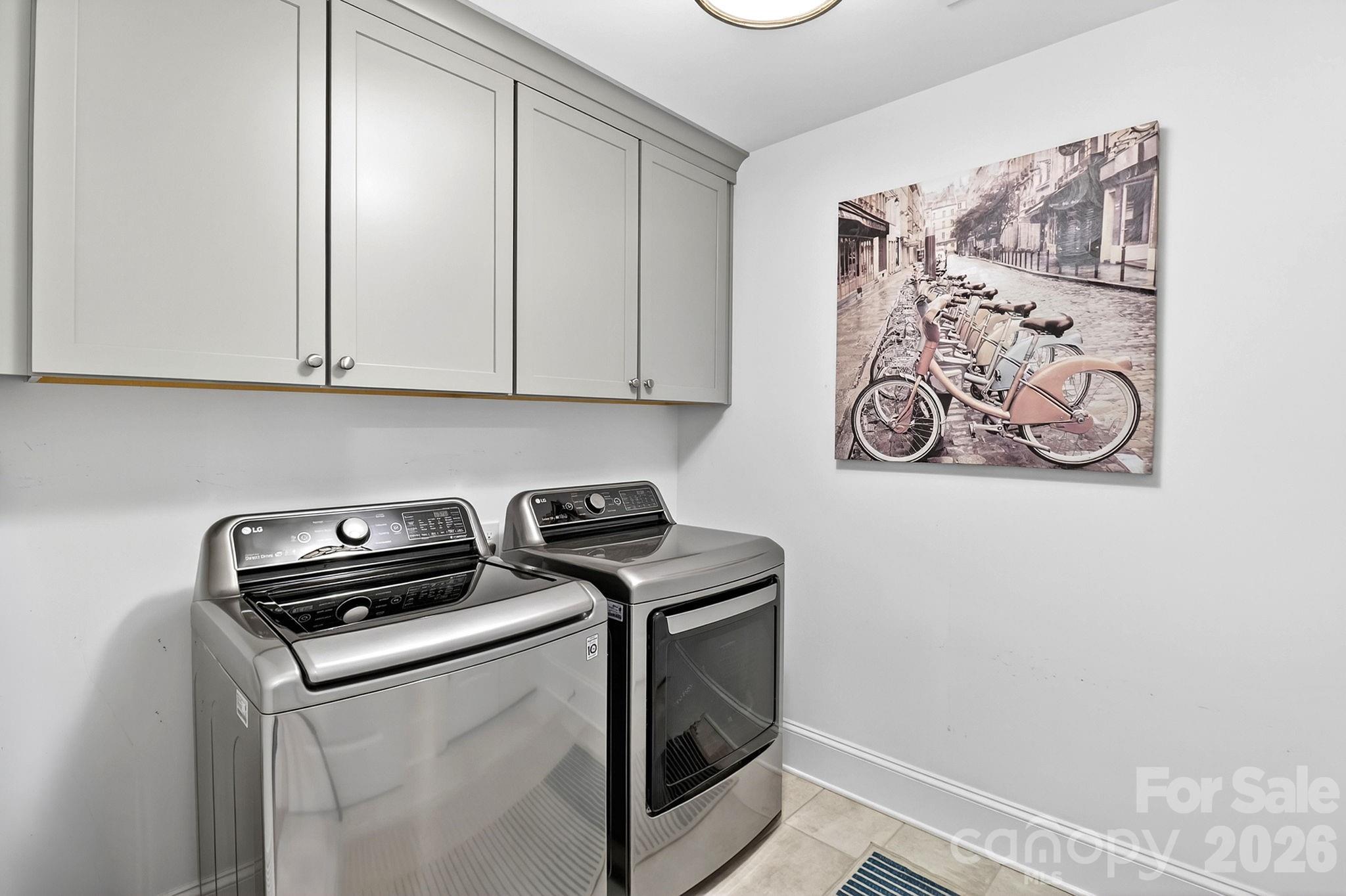 Photo 34 of 7005 Providence Lane W, Charlotte, NC