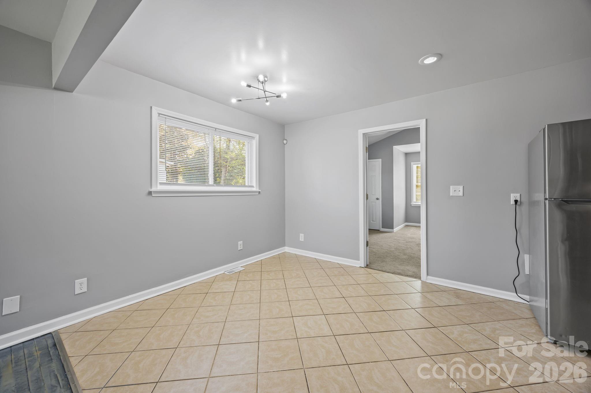 Photo 6 of 9300 Edgevale Drive, Charlotte, NC