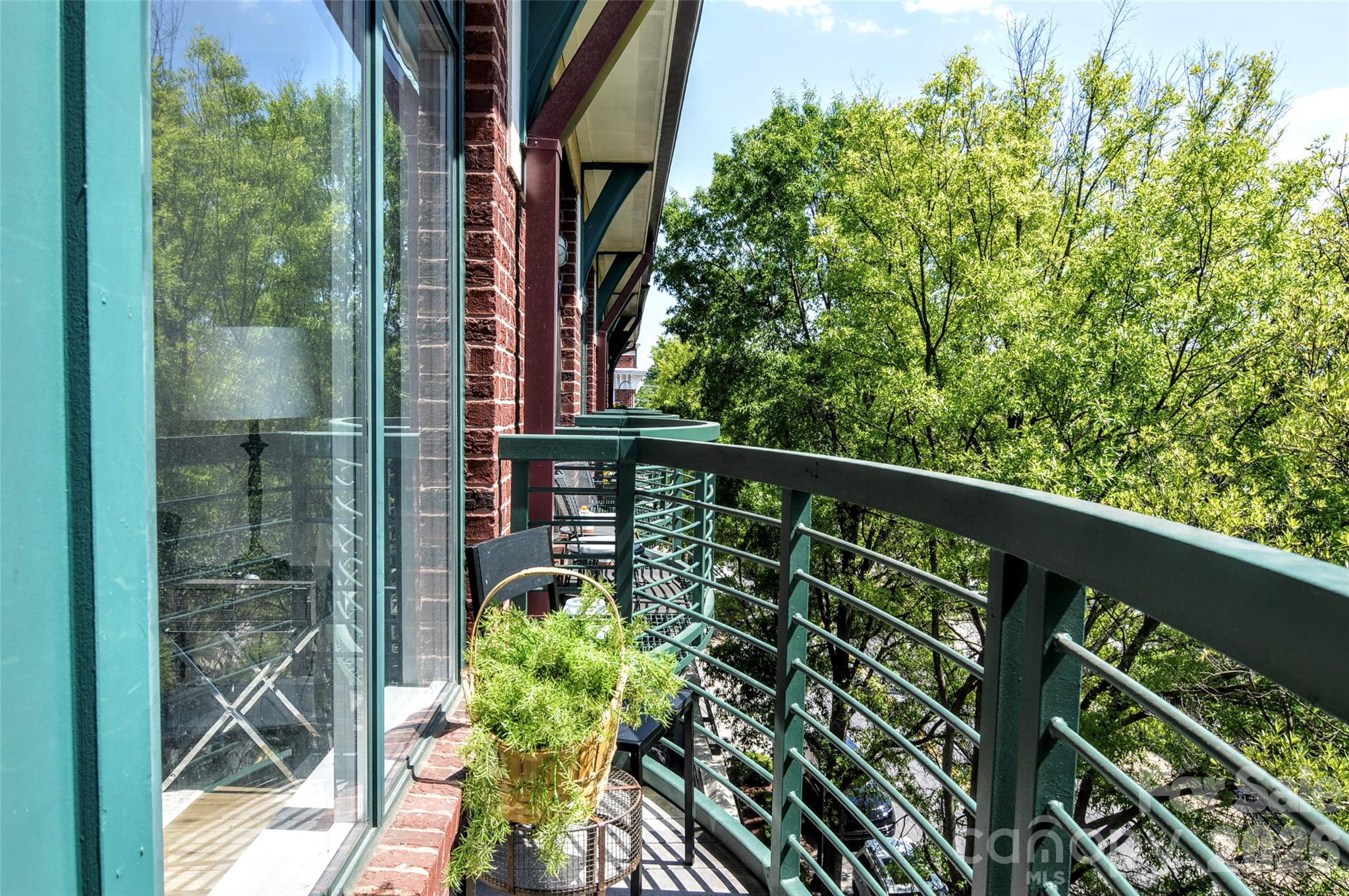 Photo 3 of 115 E Park Avenue423, Charlotte, NC