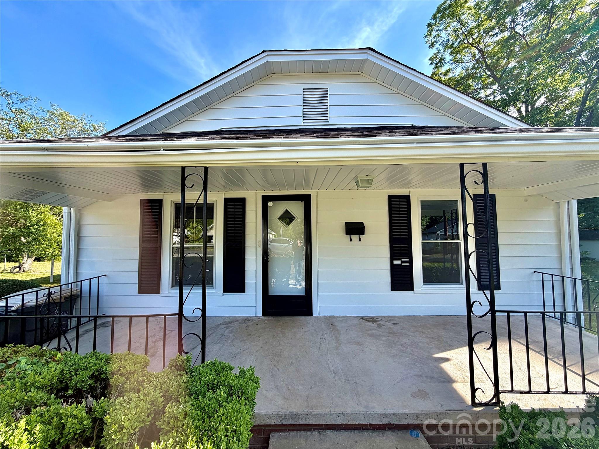 519 Locust Street, Kannapolis, NC - photo 8 of 41