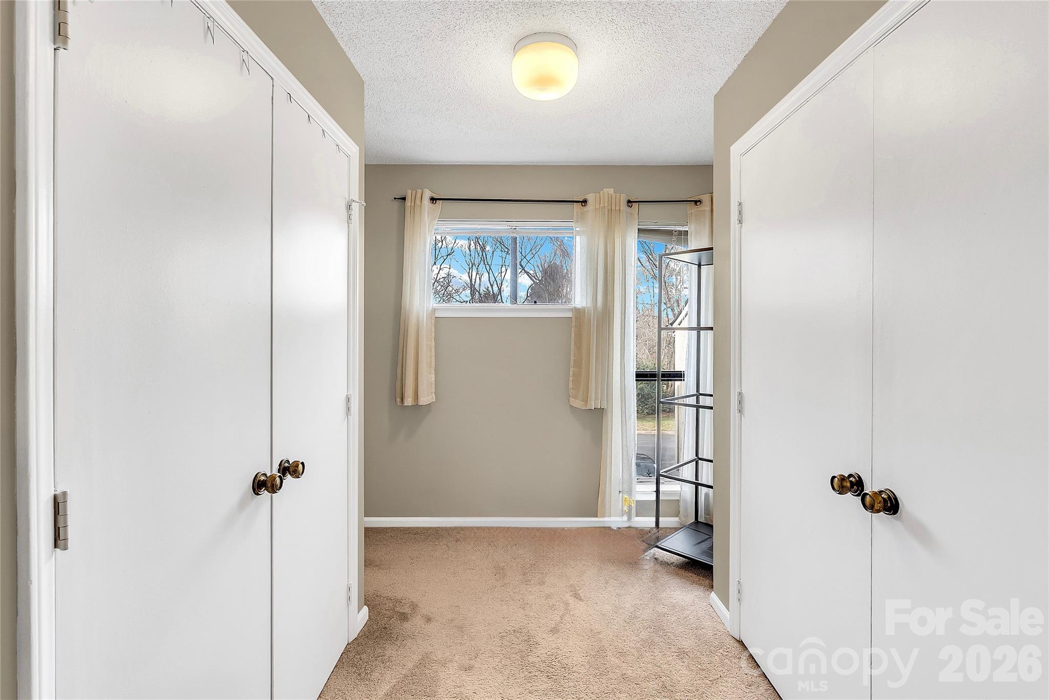 Photo 4 of 8073 Charter Oak Lane, Charlotte, NC
