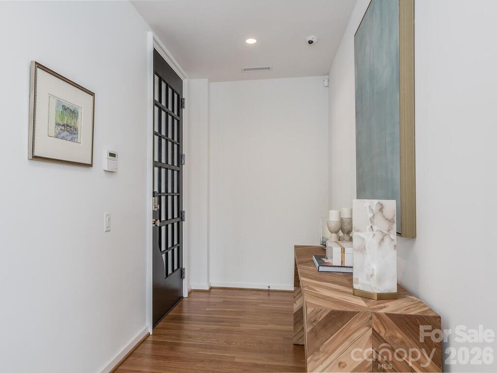 Photo 3 of 1333 Queens RoadD1, Charlotte, NC
