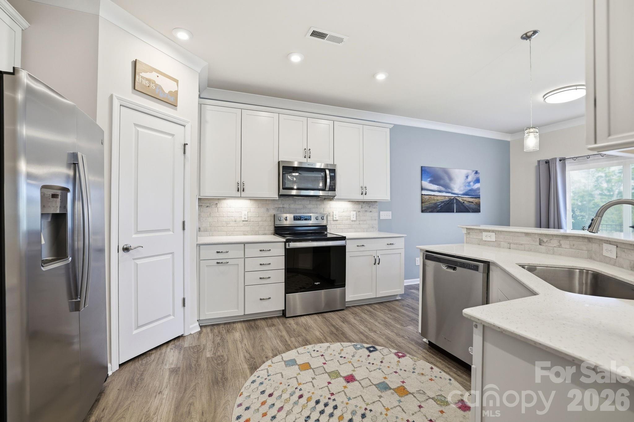 Photo 4 of 23006 Clarabelle Drive, Charlotte, NC