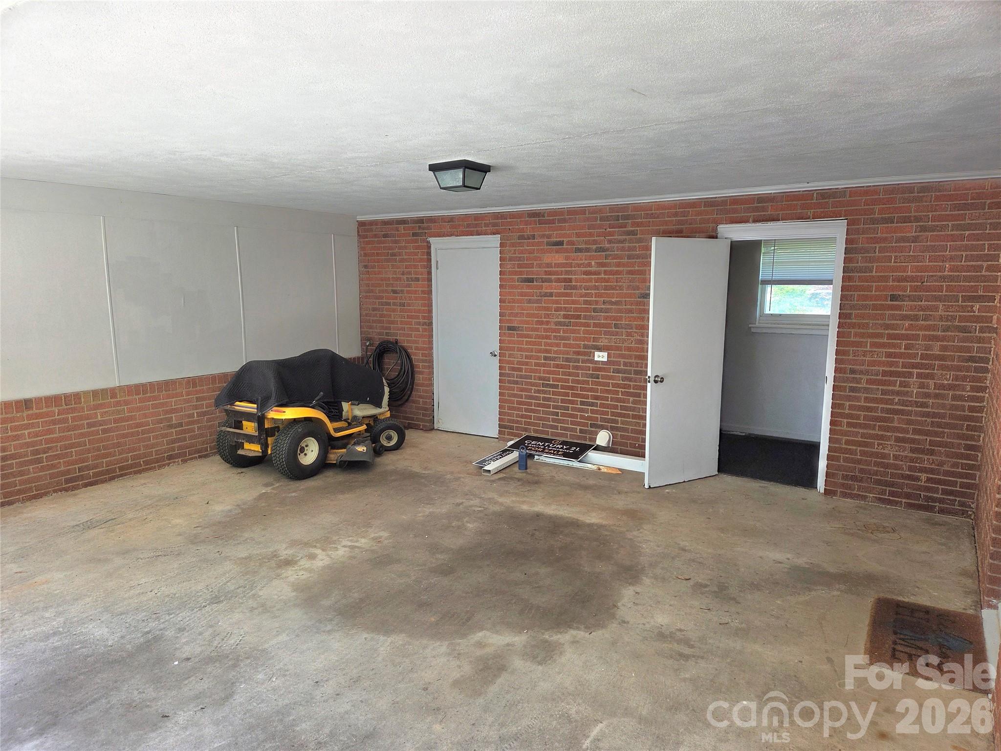 7222 Melody Lane, Charlotte, NC - photo 8 of 23