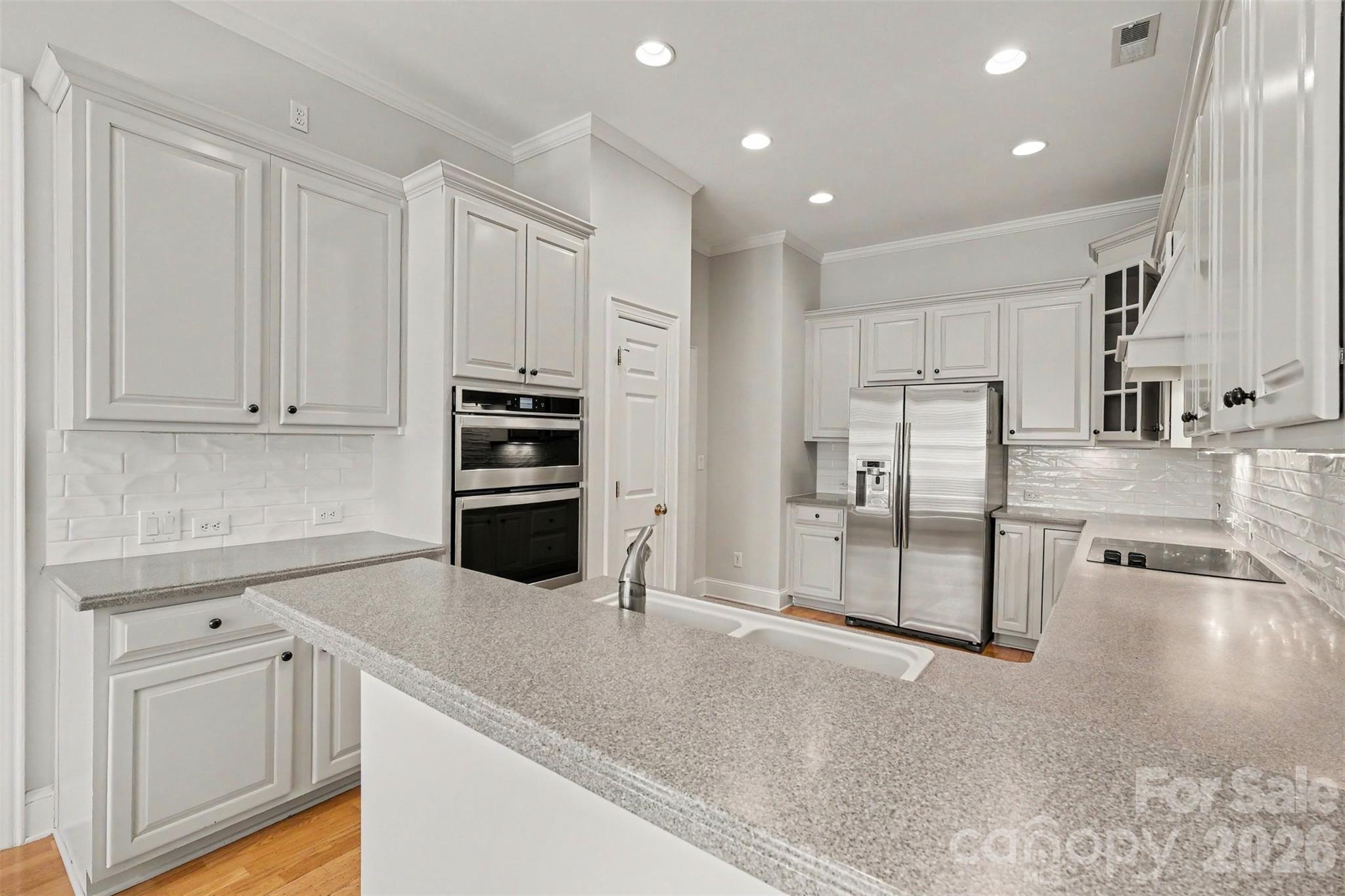 Photo 16 of 3111 Ethereal Lane, Charlotte, NC