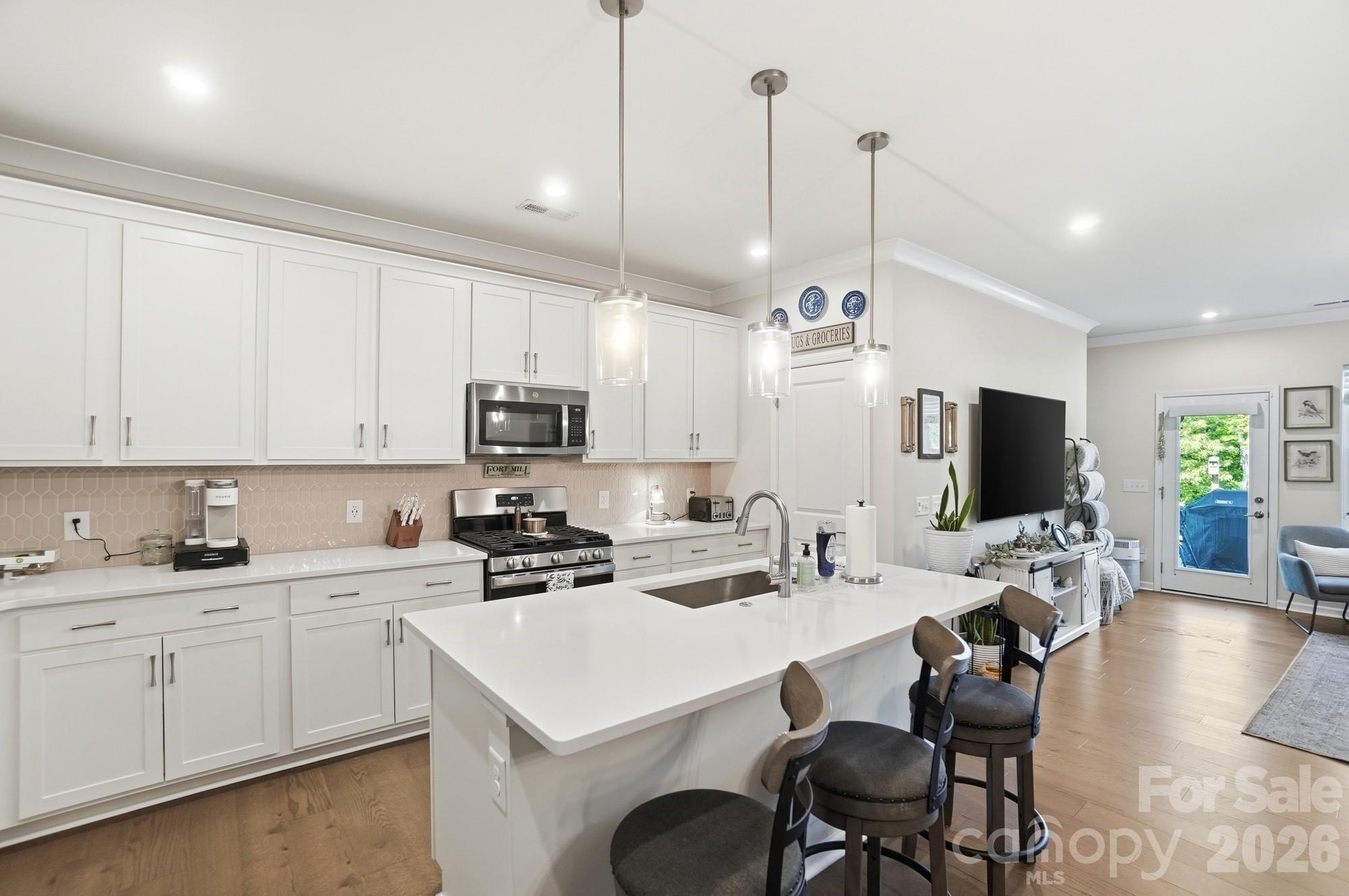 537 Madison Falls Court, Fort Mill, SC - photo 12 of 48