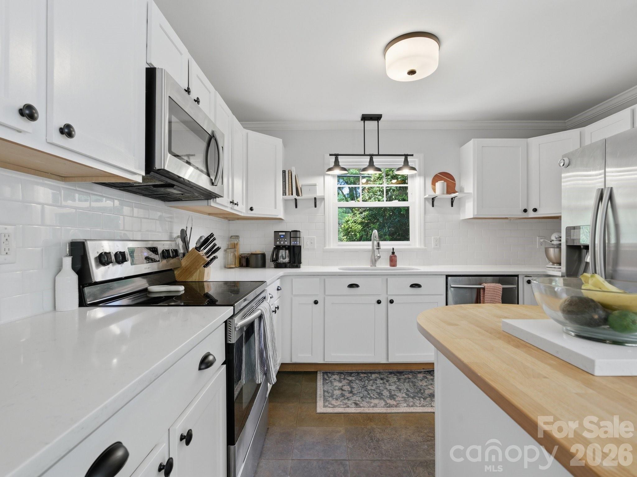 1534 Edgewater Drive, Charlotte, NC - photo 9 of 44