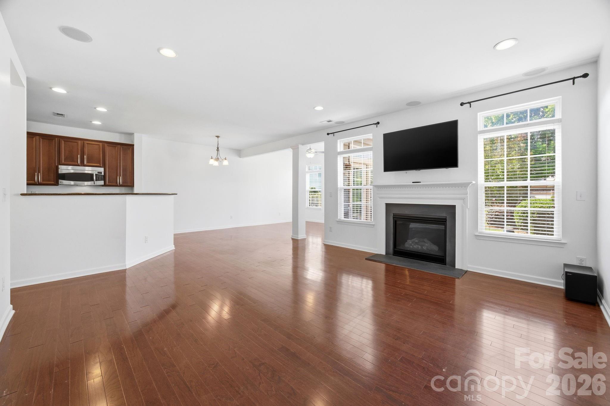 Photo 11 of 2162 Belle Vernon Avenue, Charlotte, NC