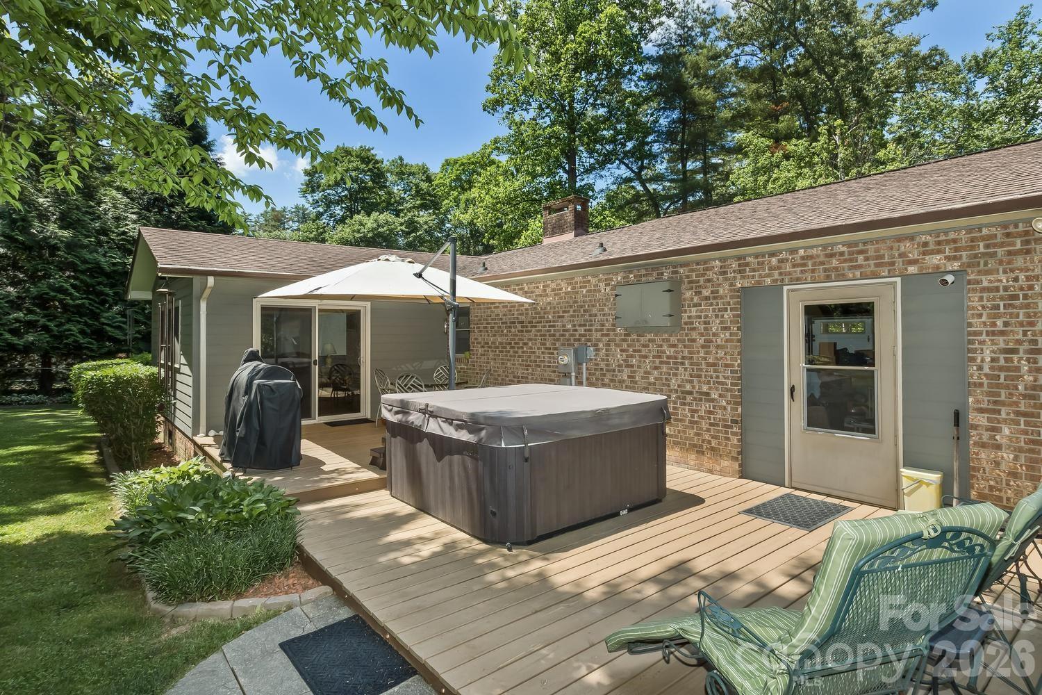 Photo 2 of 29 S Greenwood Forest Drive, Etowah, NC