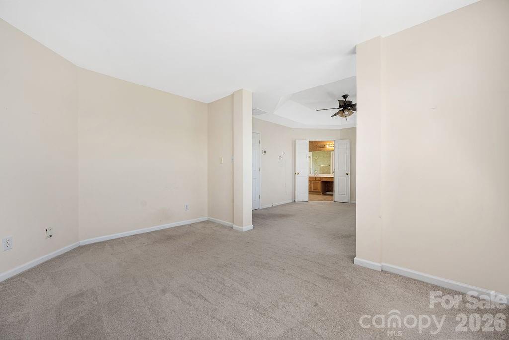 9512 Autumn Applause Drive, Charlotte, NC - photo 26 of 49