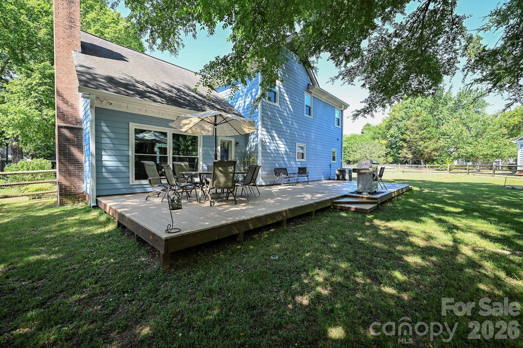 9101 Castlebay Drive, Charlotte, NC - photo 3 of 49