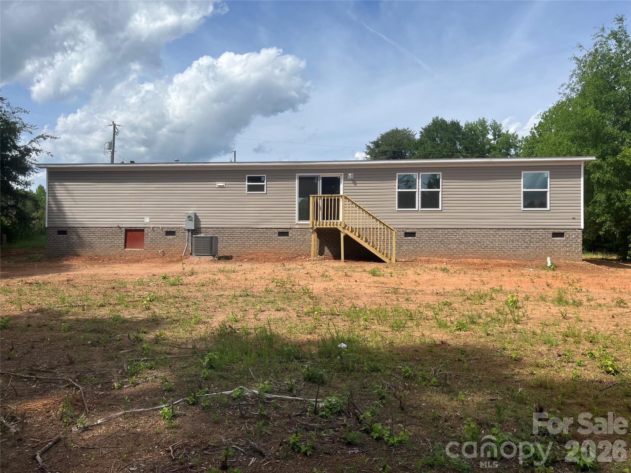 Photo 3 of 152 Omni Road, Gaffney, SC