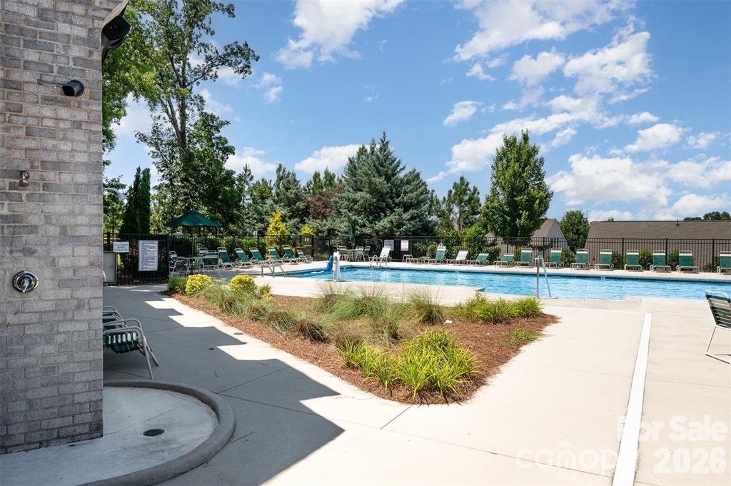 Photo 36 of 12807 Canterbury Castle Drive, Charlotte, NC