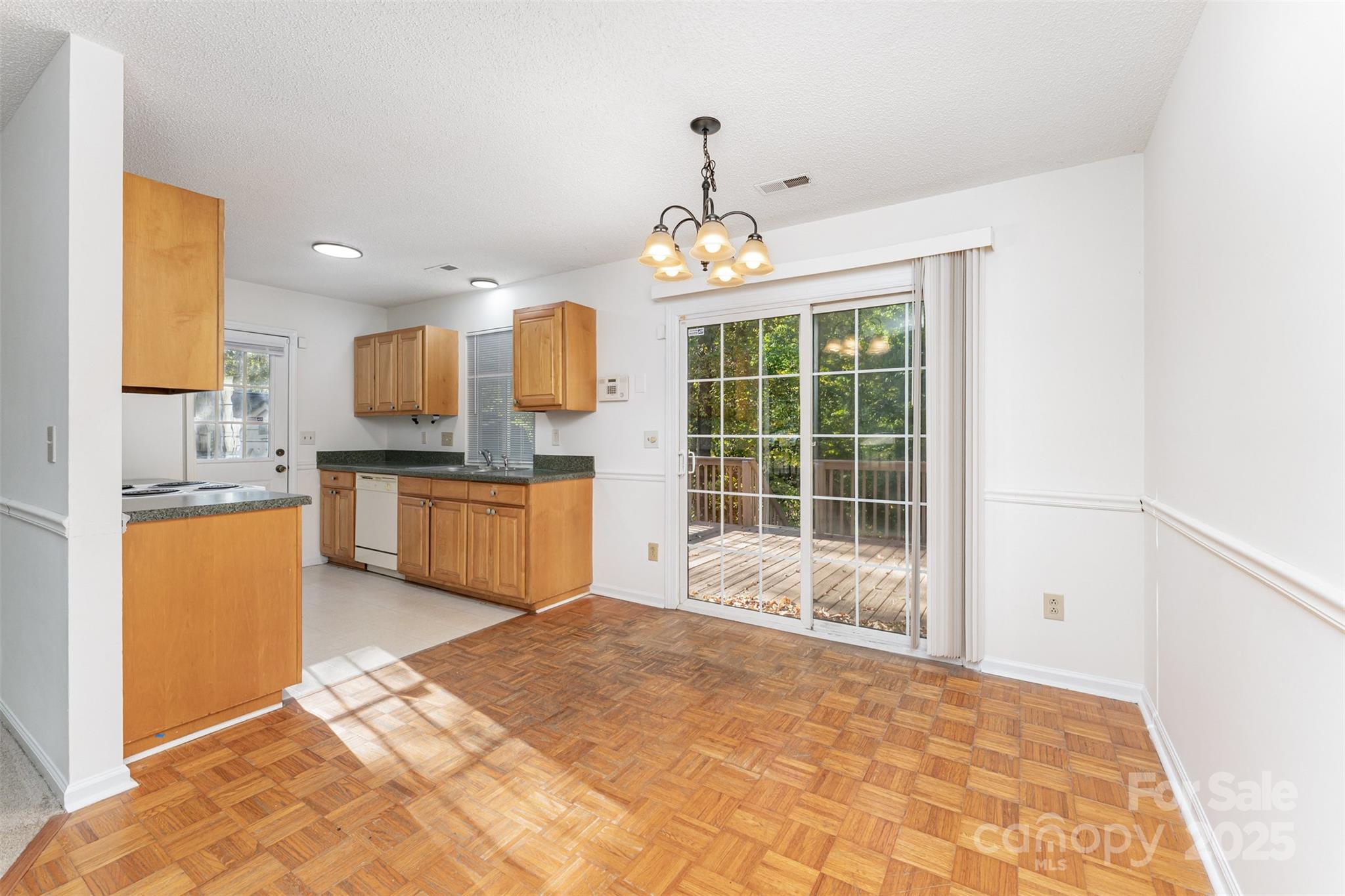 Photo 7 of 2319 Oak Leigh Drive, Charlotte, NC