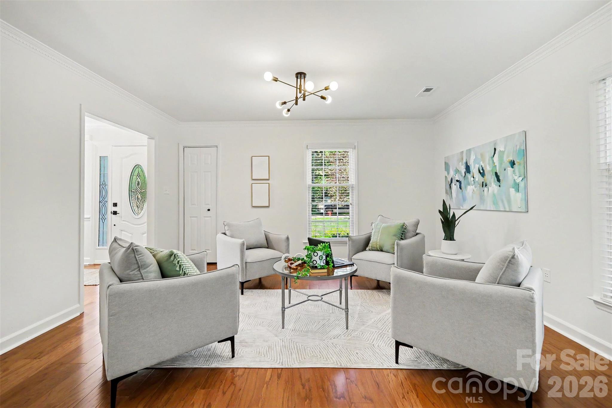 Photo 4 of 4831 Deanscroft Drive, Charlotte, NC