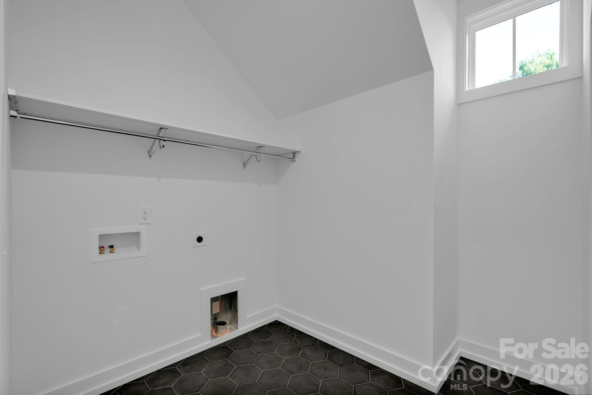 Photo 23 of 4341 Castleton Road, Charlotte, NC