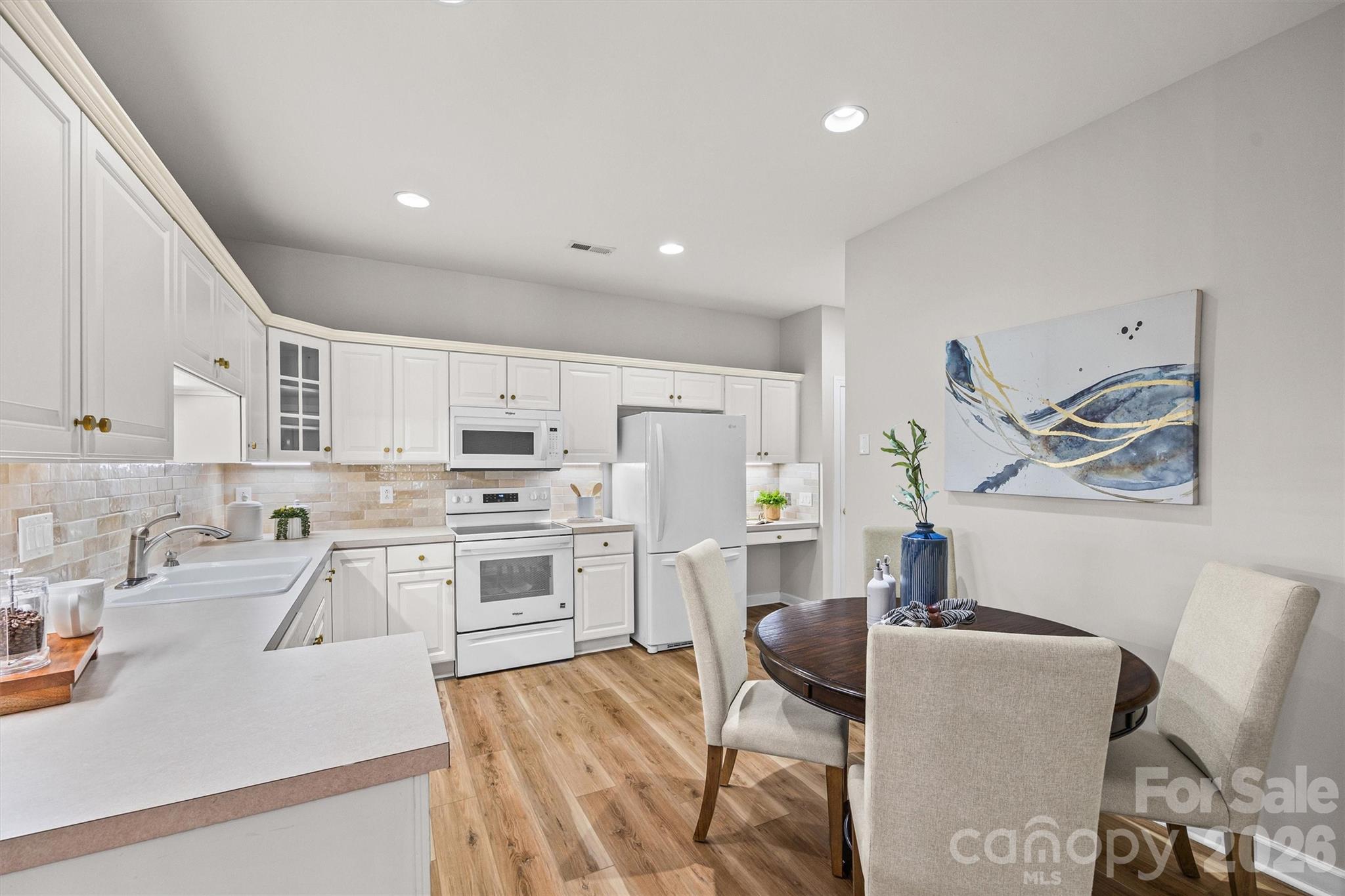 Photo 14 of 8228 Windsor Ridge Drive, Charlotte, NC