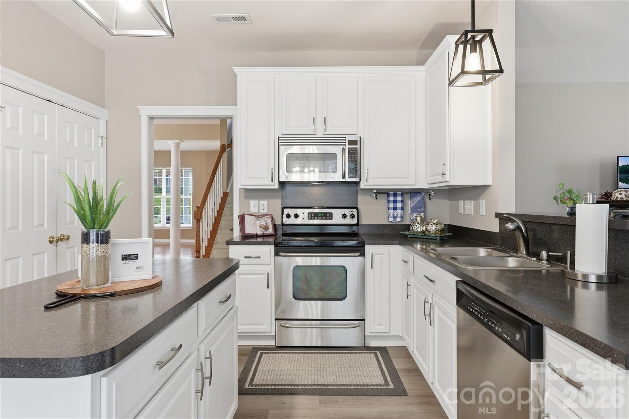 Home for sale at 11814 Withers Mill Drive, Charlotte, NC — photo 14 of 48