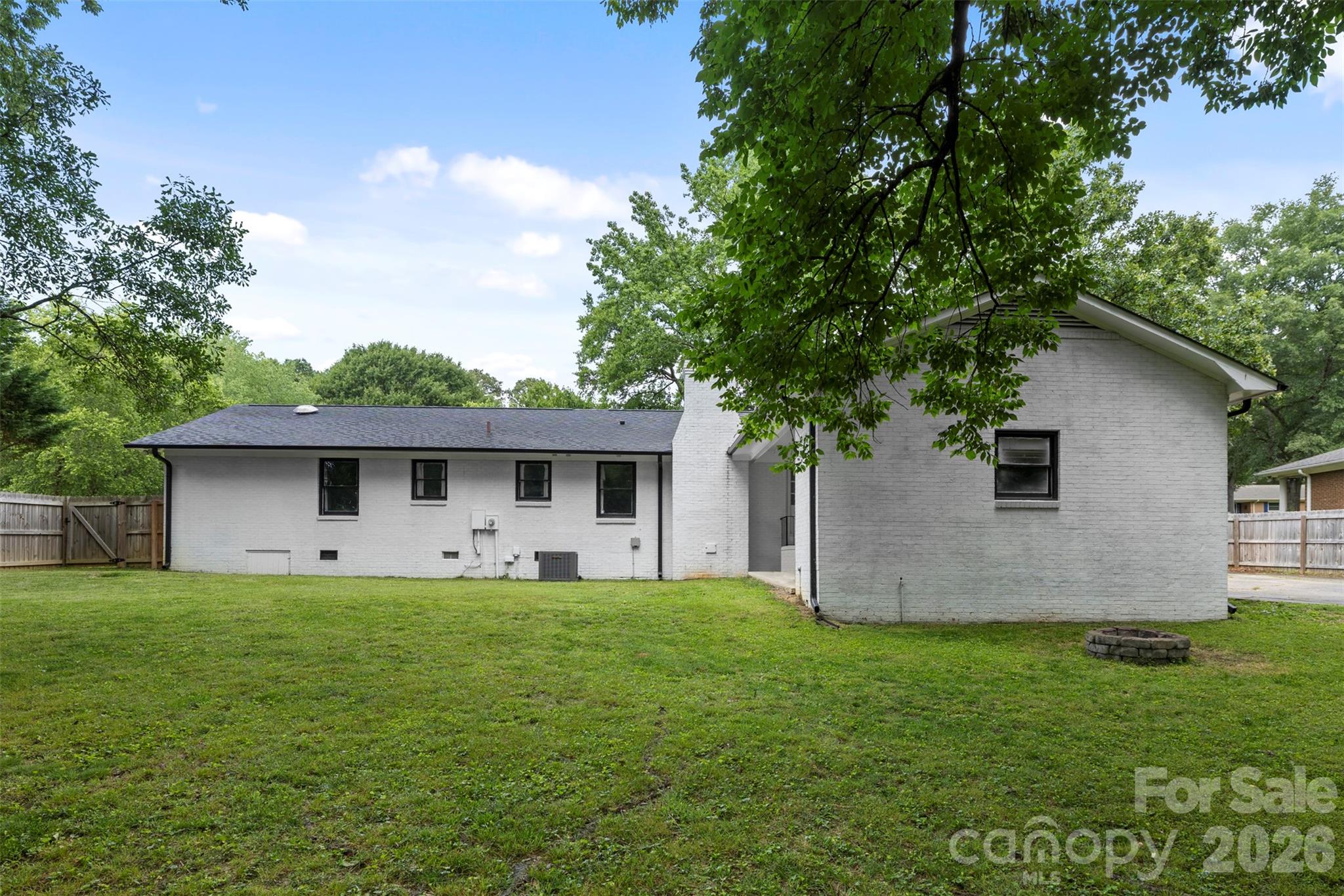 Photo 23 of 224 Sturbridge Drive, Charlotte, NC