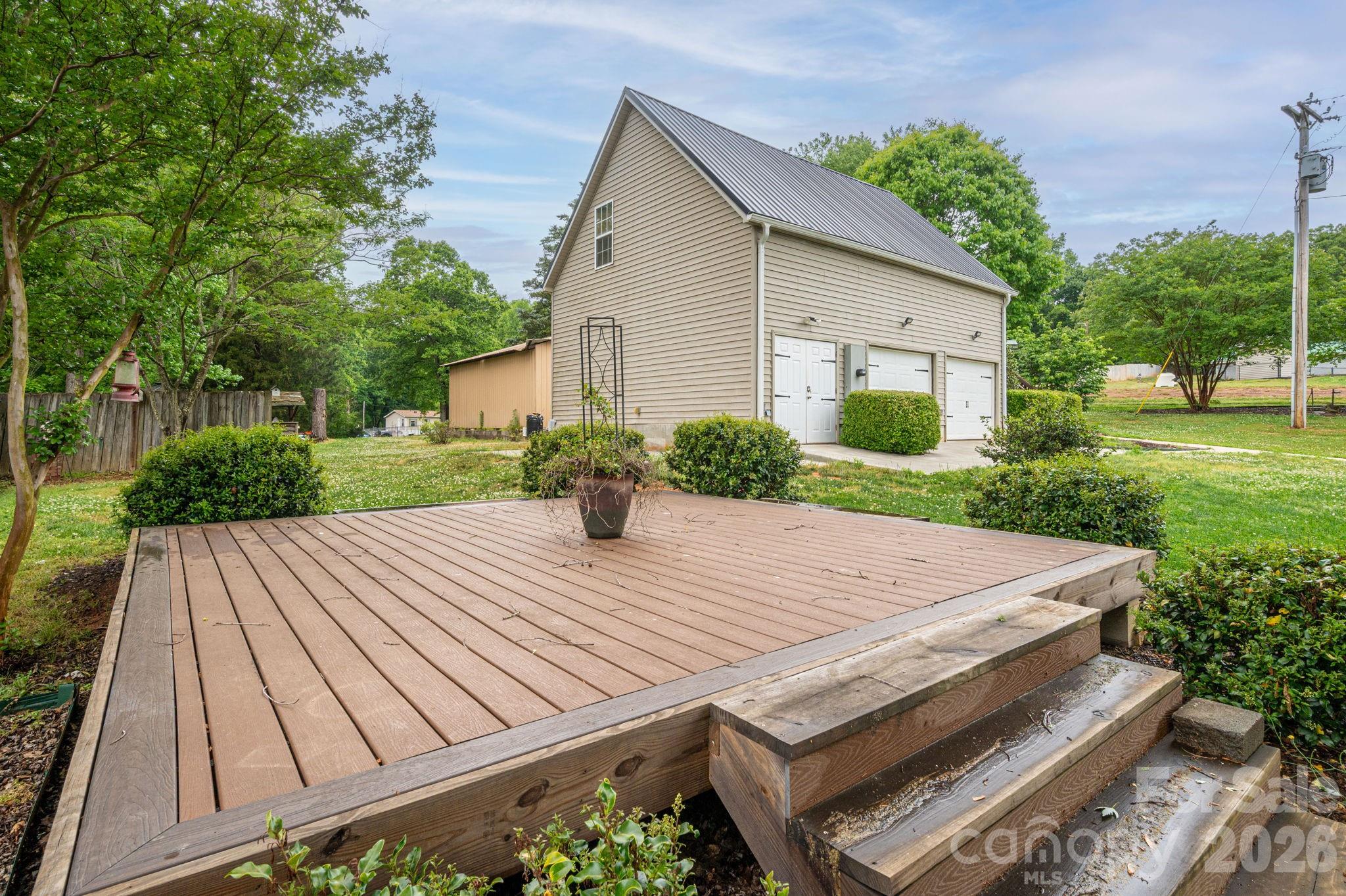 5519 Dallas High Shoals Highway, Dallas, NC - photo 30 of 38