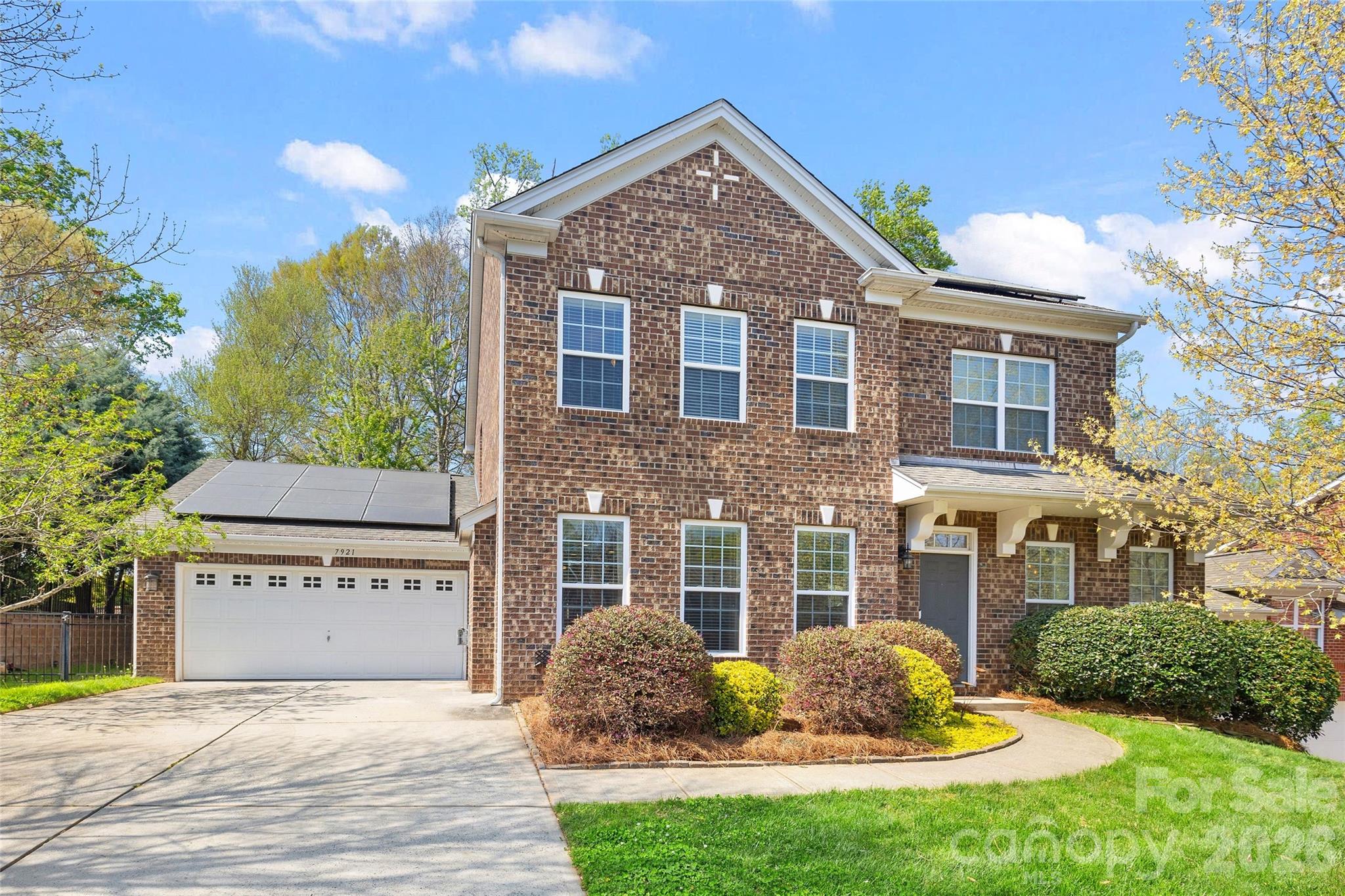 7921 Rolling Creek Court, Charlotte, NC