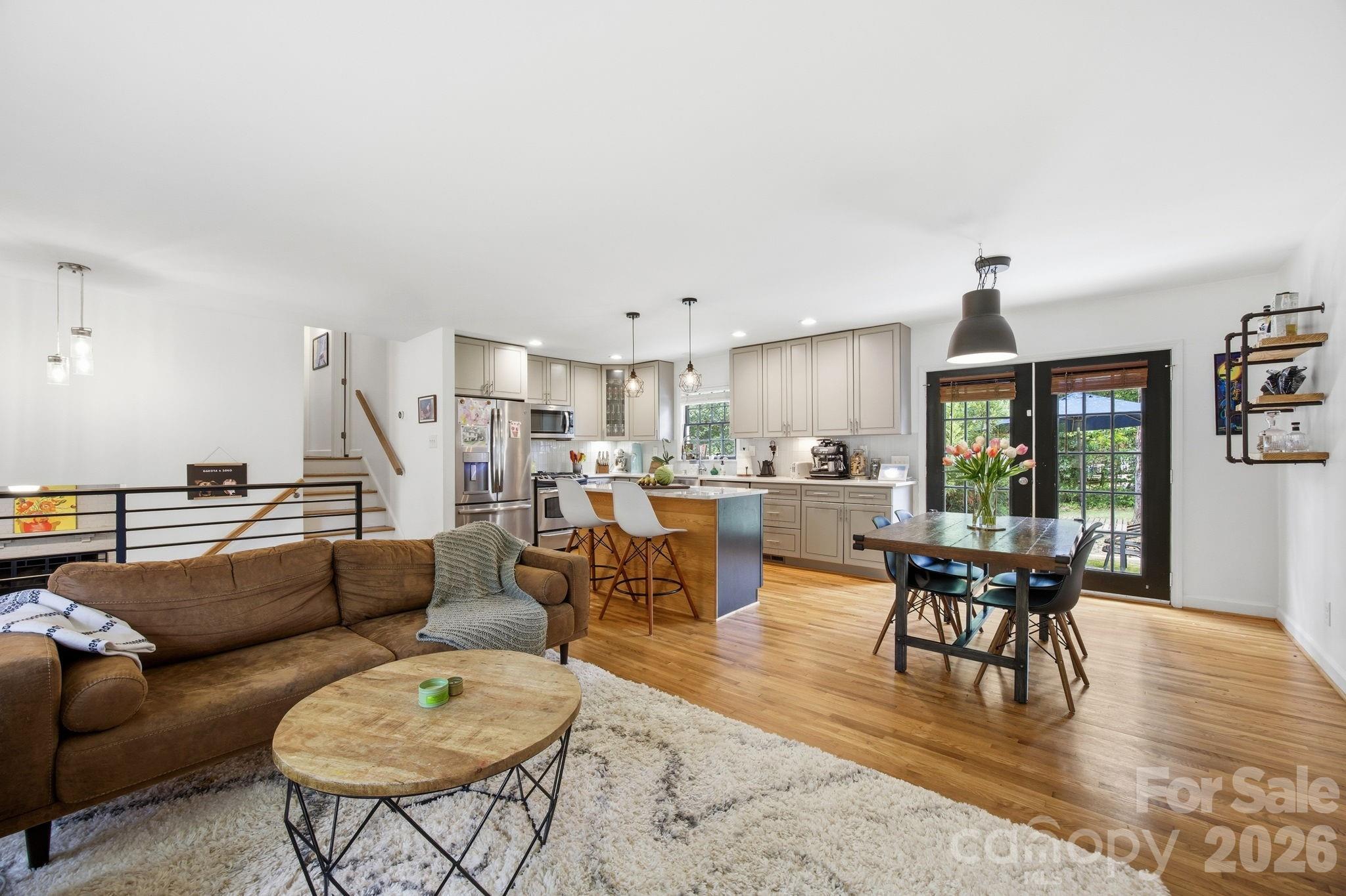 Photo 11 of 1325 Braeburn Road, Charlotte, NC