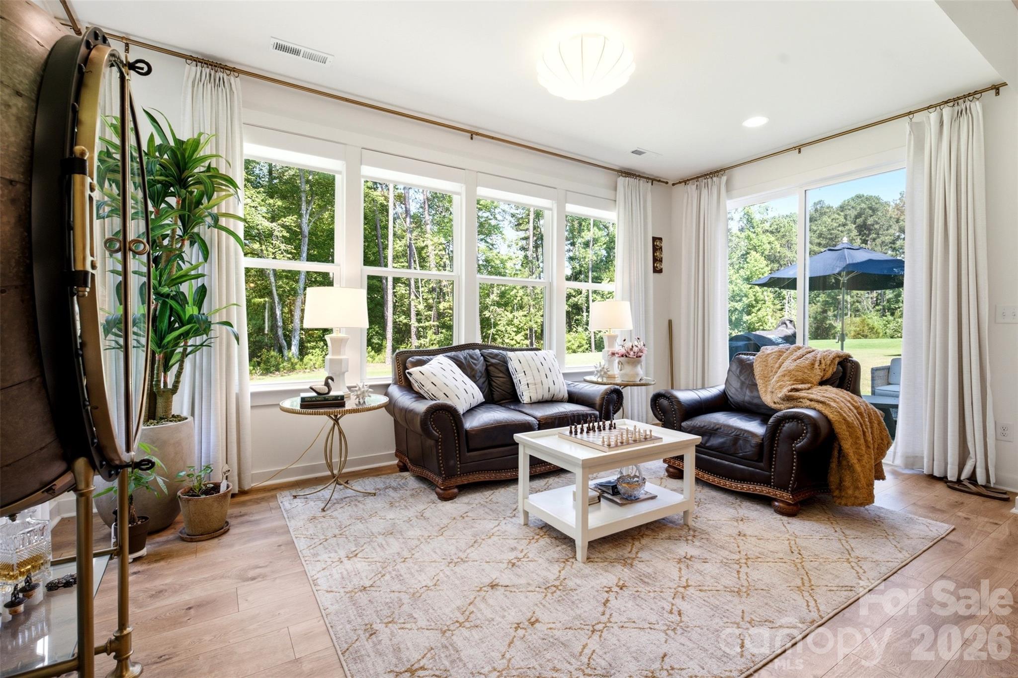 Photo 13 of 15611 Walnut Hill Drive, Charlotte, NC
